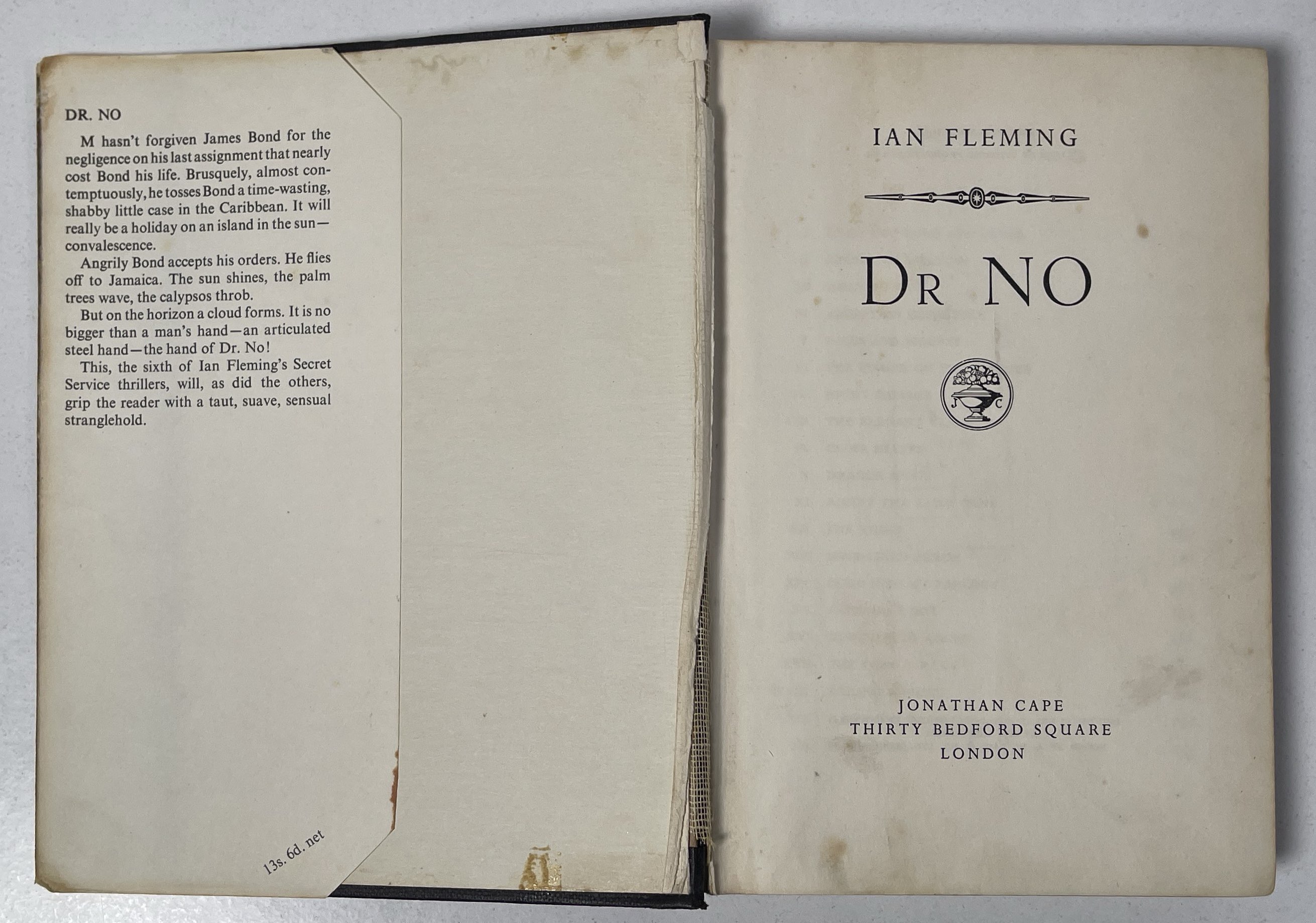 Lot 140 - IAN FLEMING - DR. NO (1958) - UK FIRST