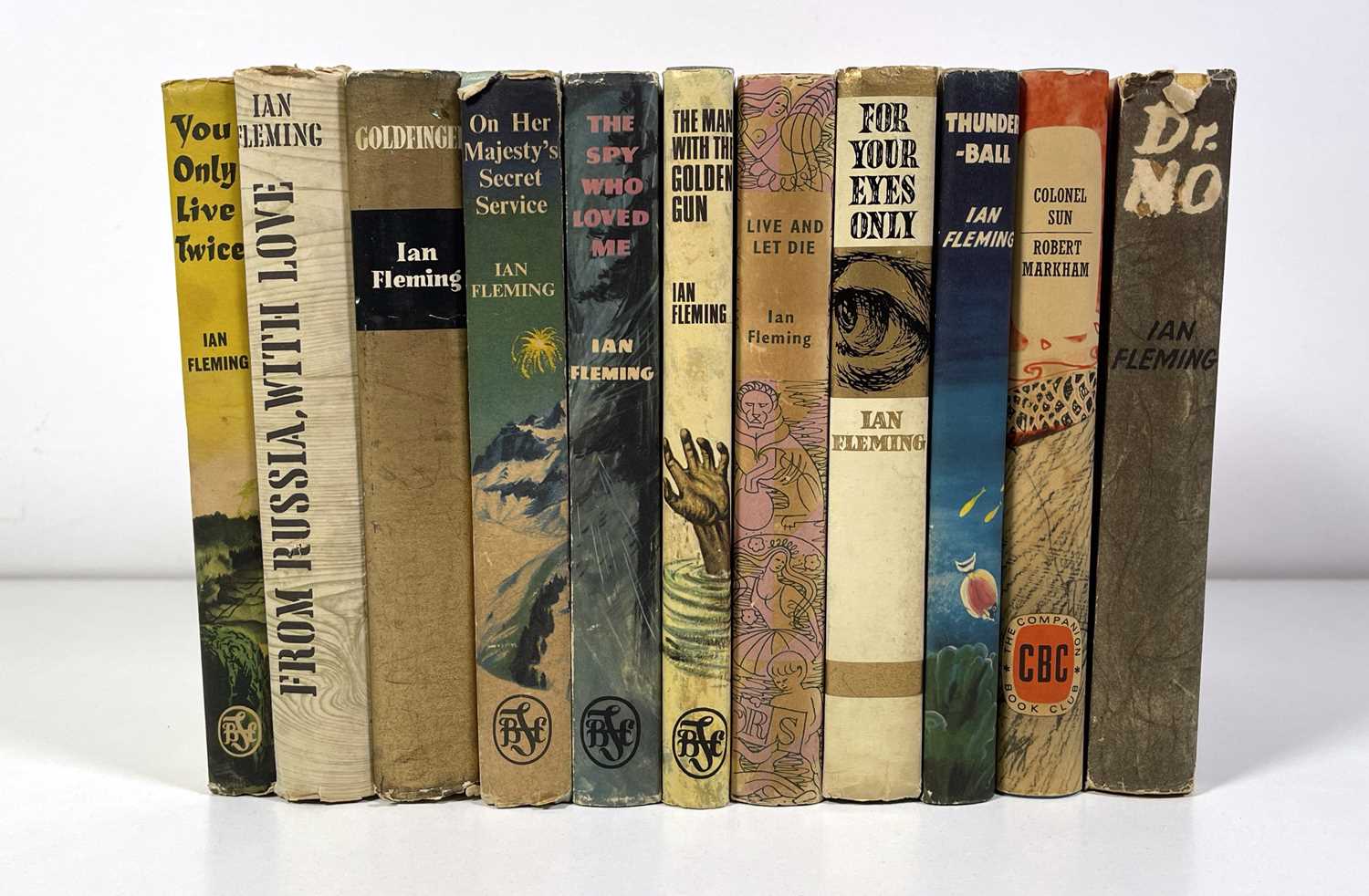 Lot 44 - JAMES BOND - THE BOOK CLUB EDITIONS.