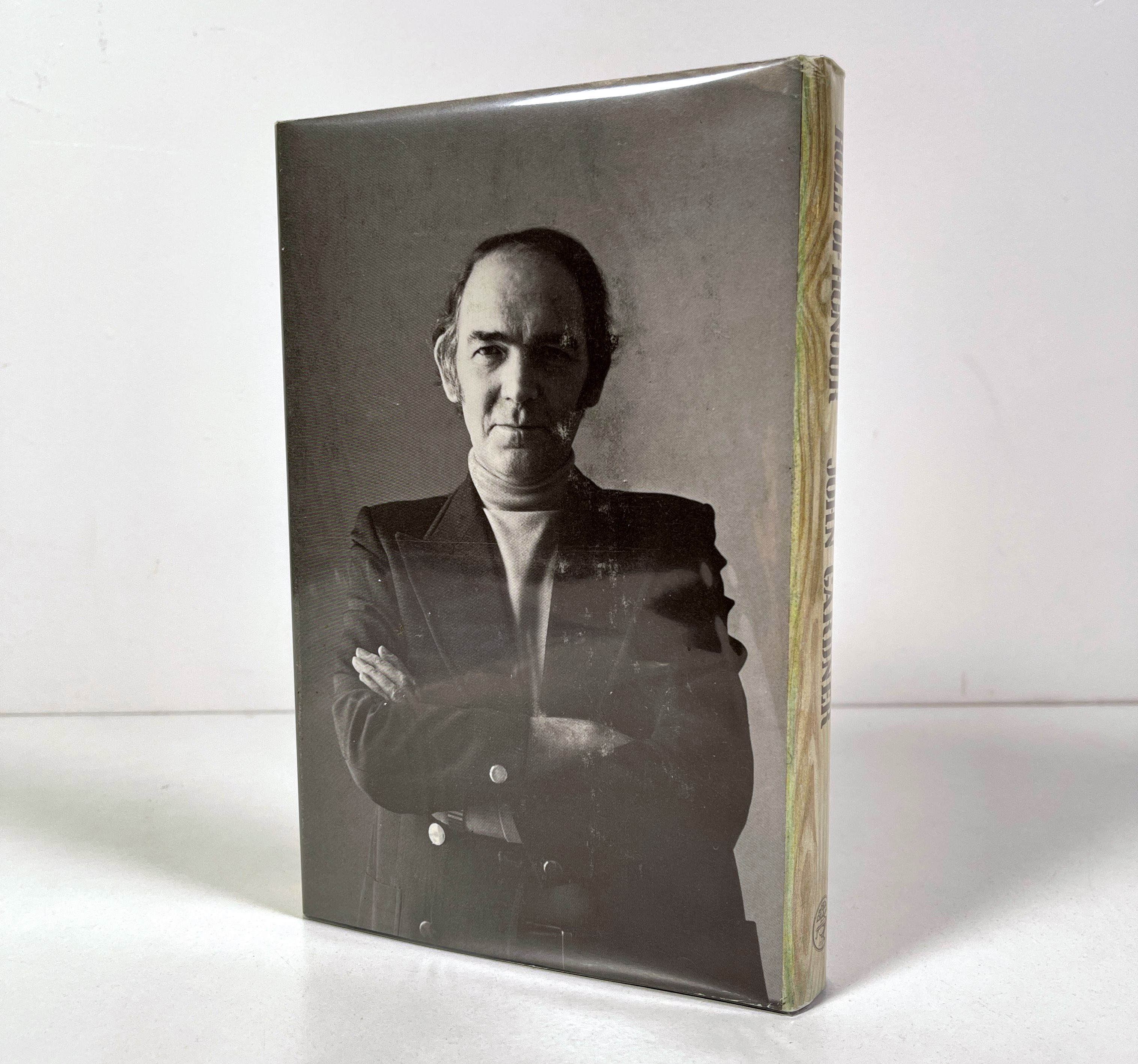 Lot 27 - JOHN GARDNER - JAMES BOND - ROLE OF HONOUR