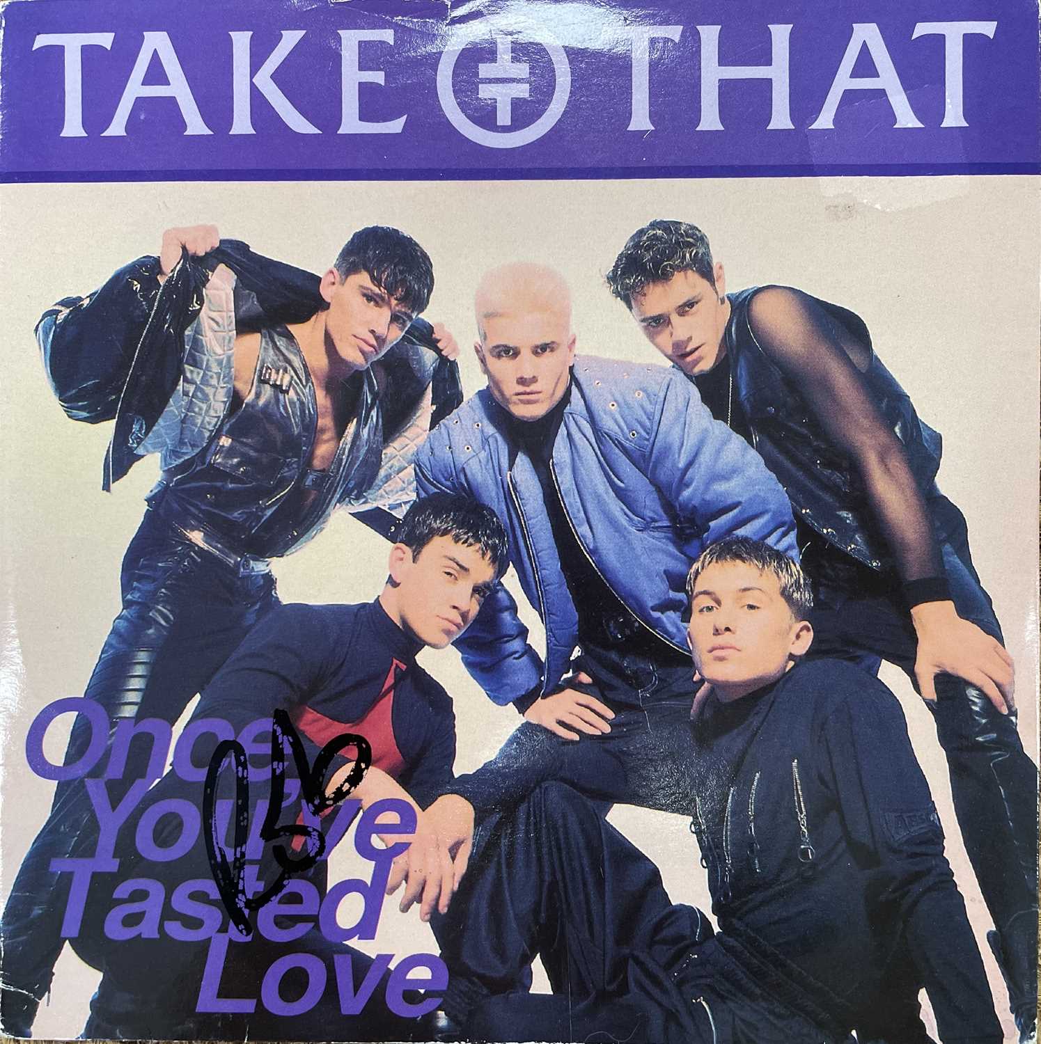 Lot 323 - TAKE THAT - A FULLY SIGNED 7" SINGLE.