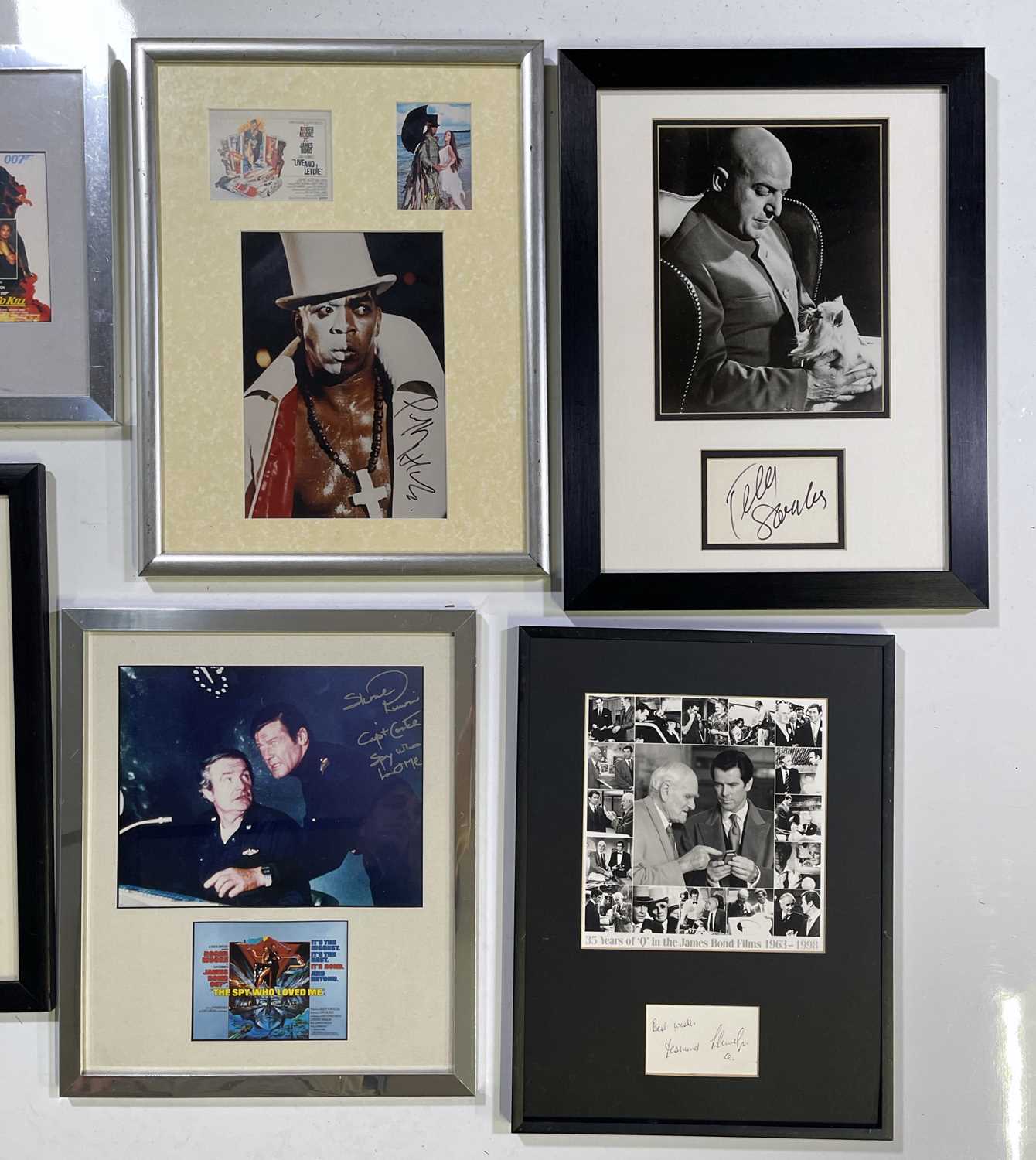 Lot 1 - JAMES BOND - AUTOGRAPHS INC DESMOND LLEWELYN.