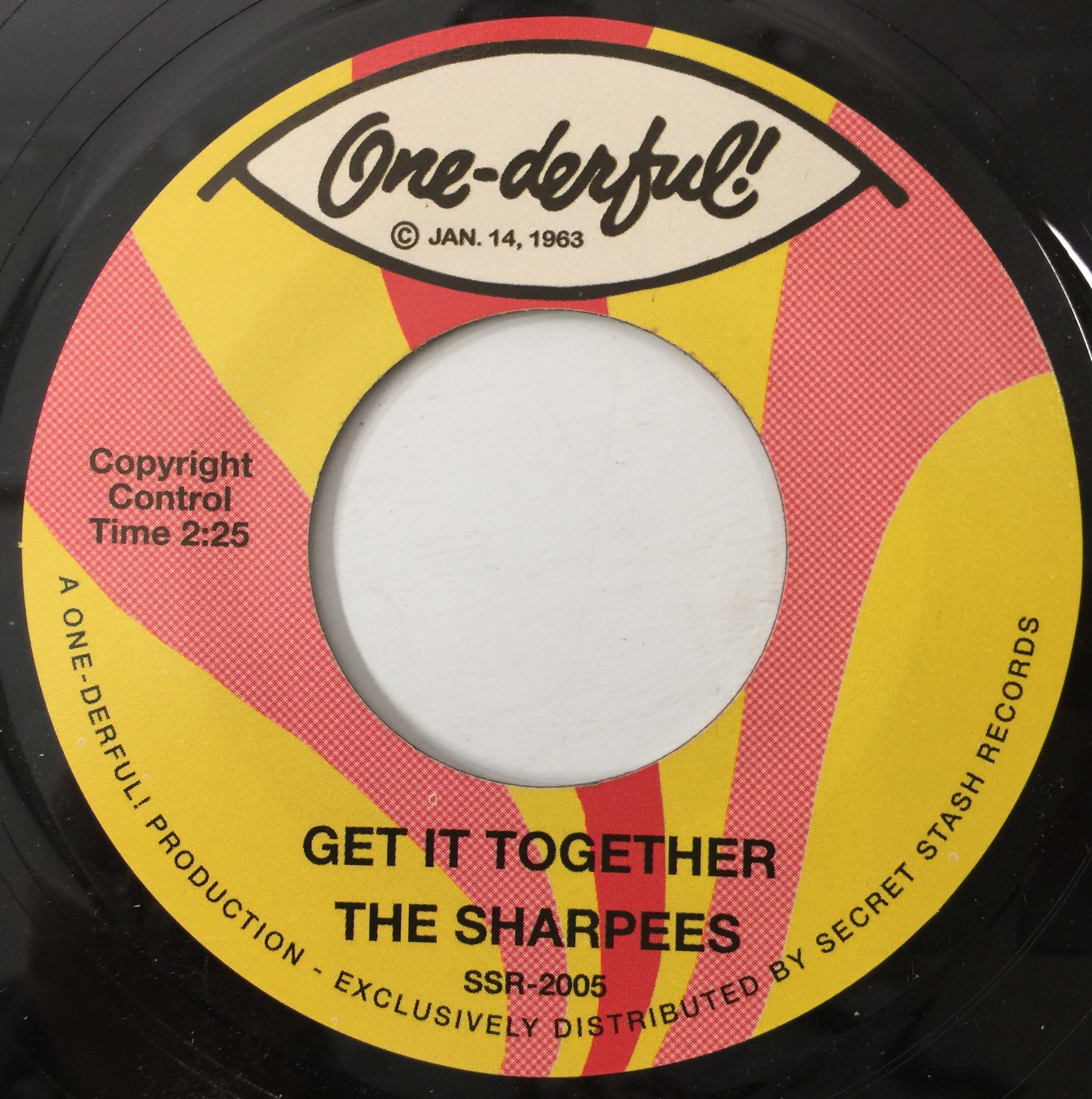 Lot 207 - THE SHARPEES - GO ON AND LAUGH 7"