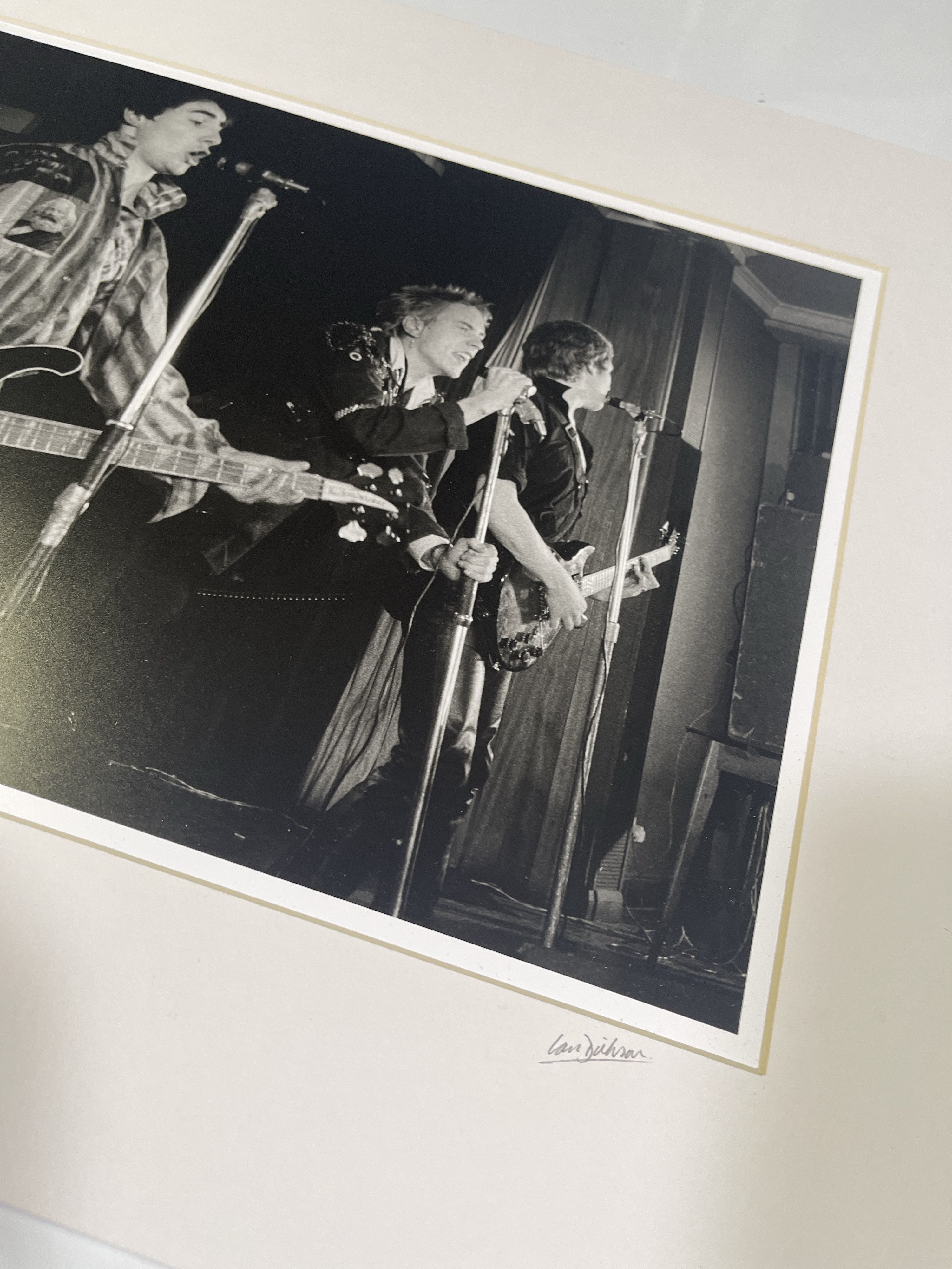Lot 98 - THE SEX PISTOLS - IAN DICKSON SIGNED NOTRE