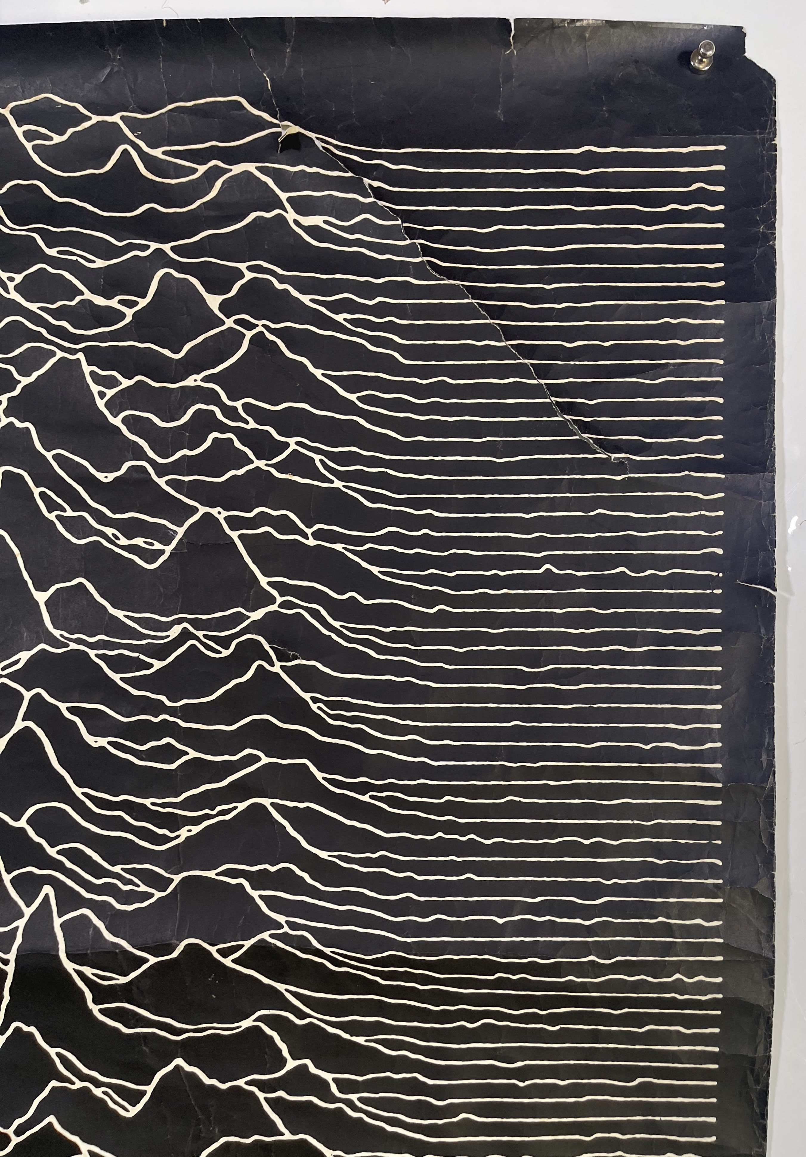Lot 15 - JOY DIVISION - AN ORIGINAL UNKNOWN PLEASURES