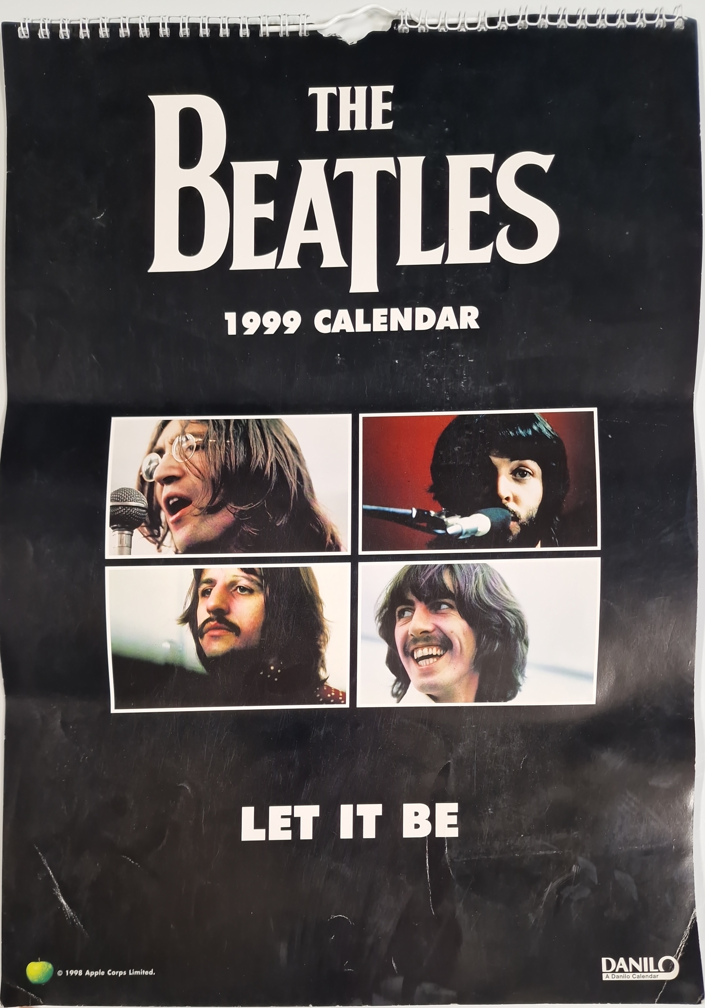 Lot 125 - THE BEATLES - COLLECTION OF MAGAZINES.