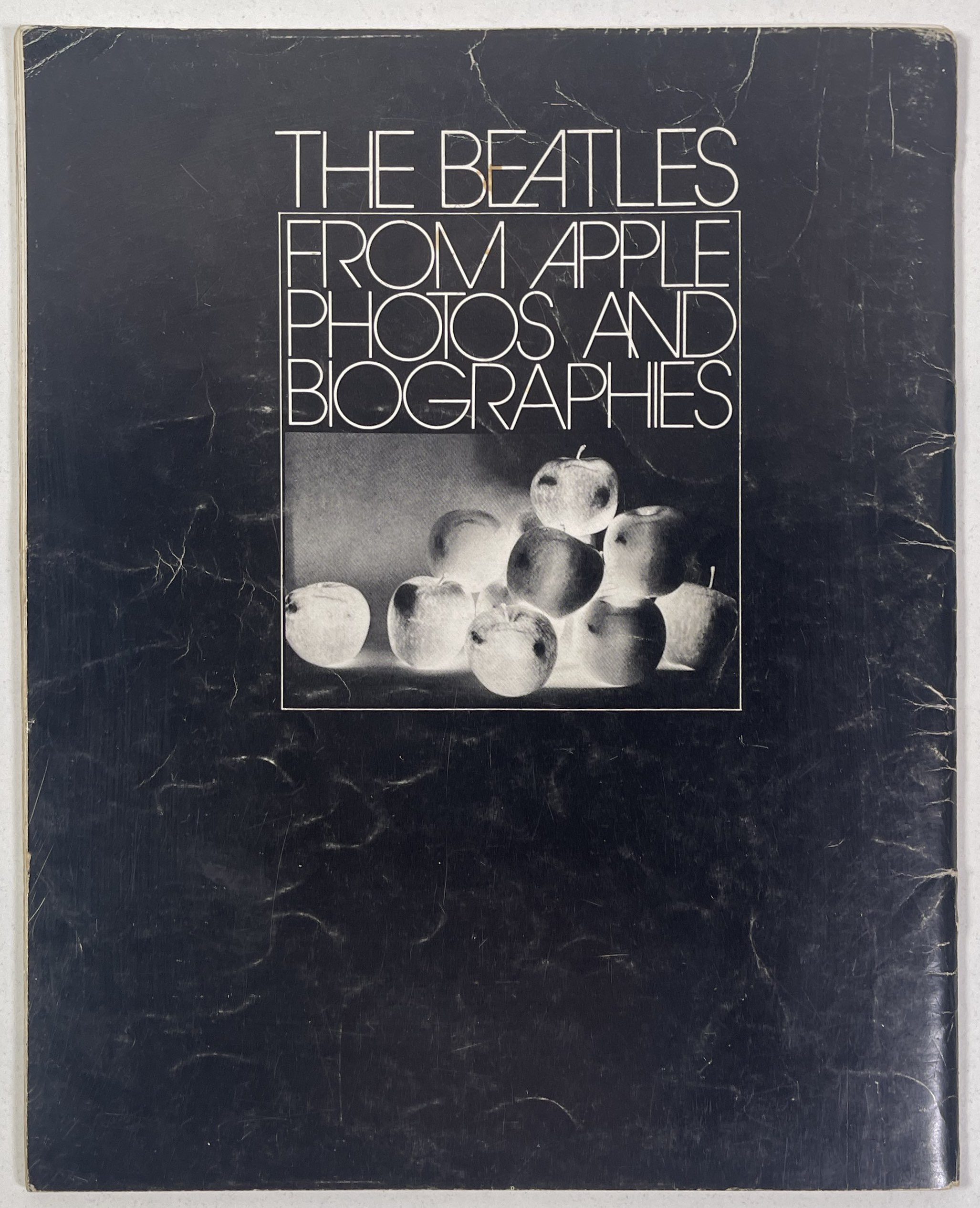 Lot 174 - THE BEATLES - 1971 APPLE BOOKLET.