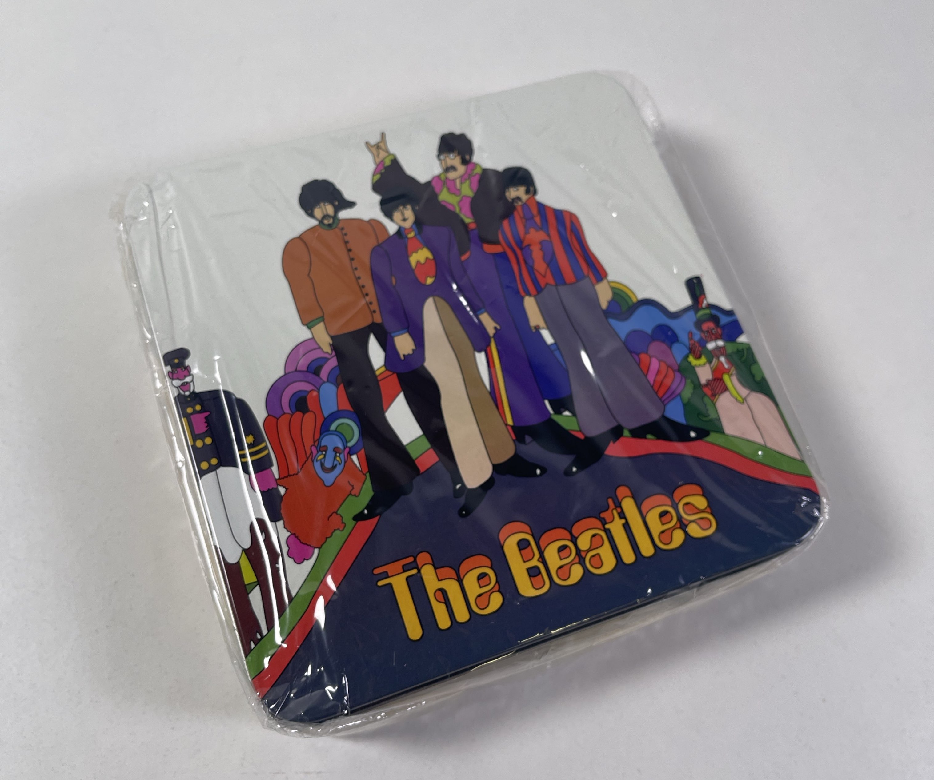 Lot 190 - THE BEATLES - COLLECTABLES INC YELLOW SUB