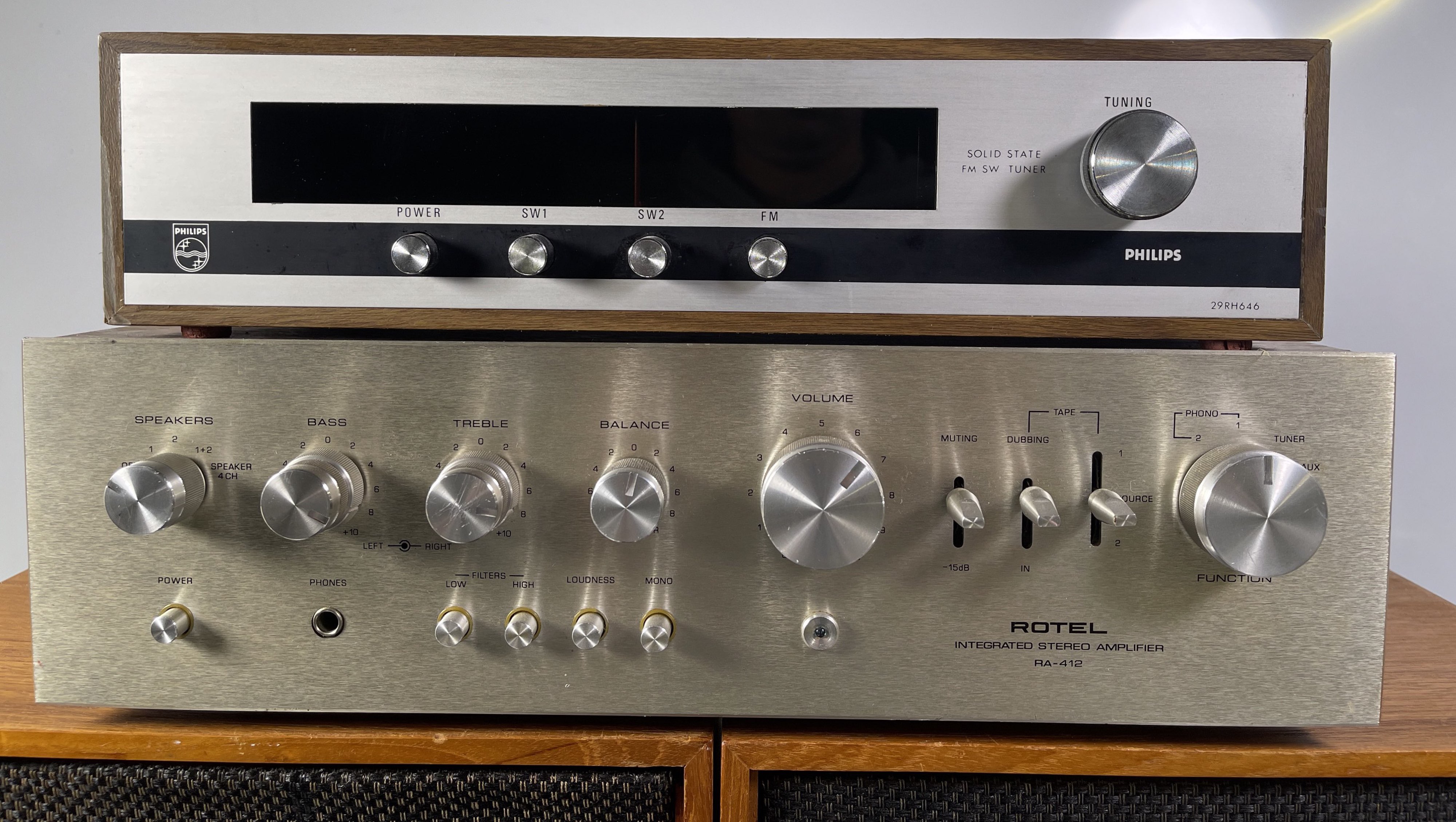 Lot 7 - HIFI AUDIO EQUIPMENT (ROTEL, WHARFEDALE,