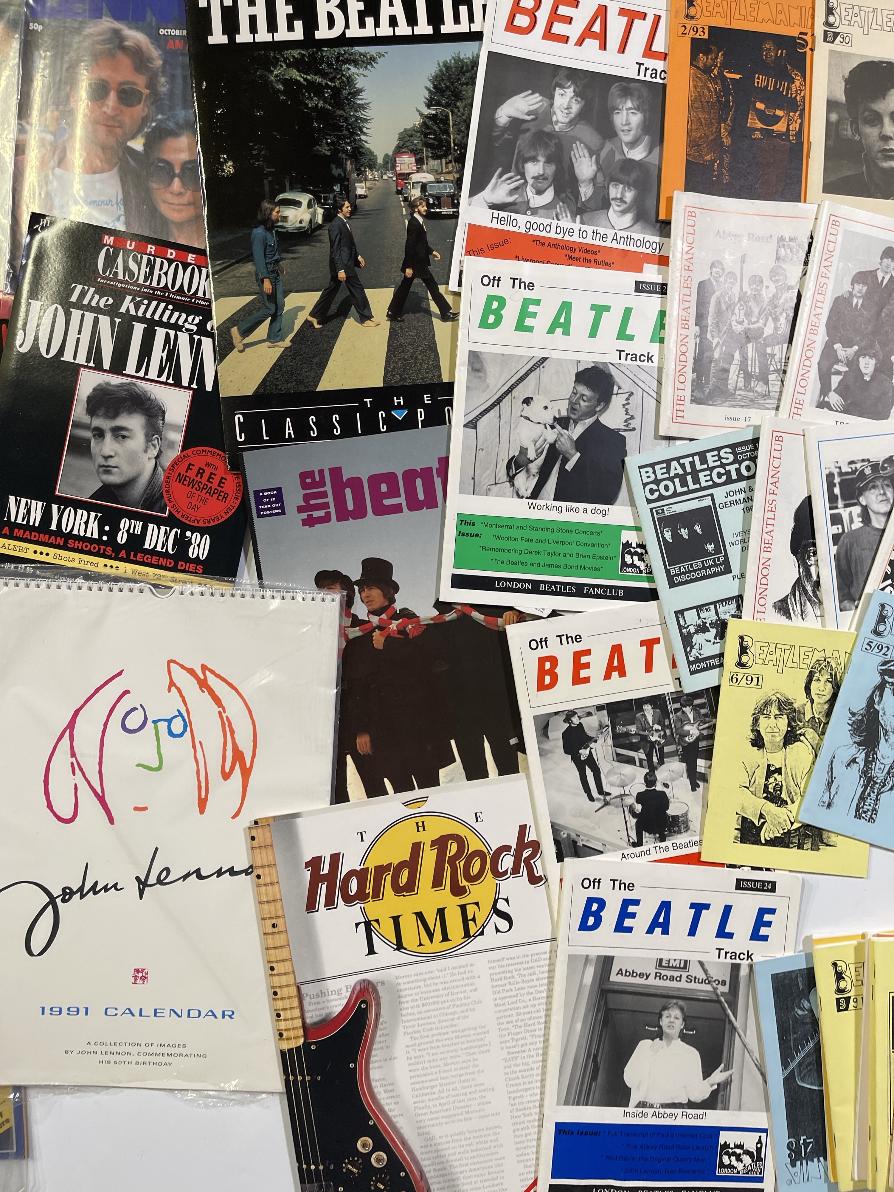 Lot 229 - THE BEATLES - FAN CLUB FANZINES AND