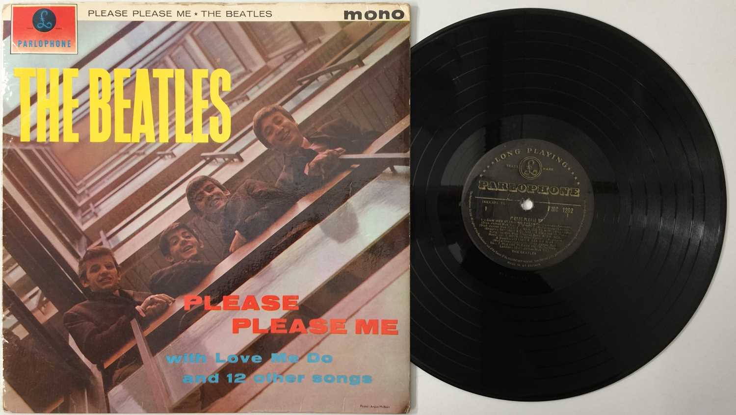 Lot 86 - THE BEATLES - PLEASE PLEASE ME LP (1ST UK