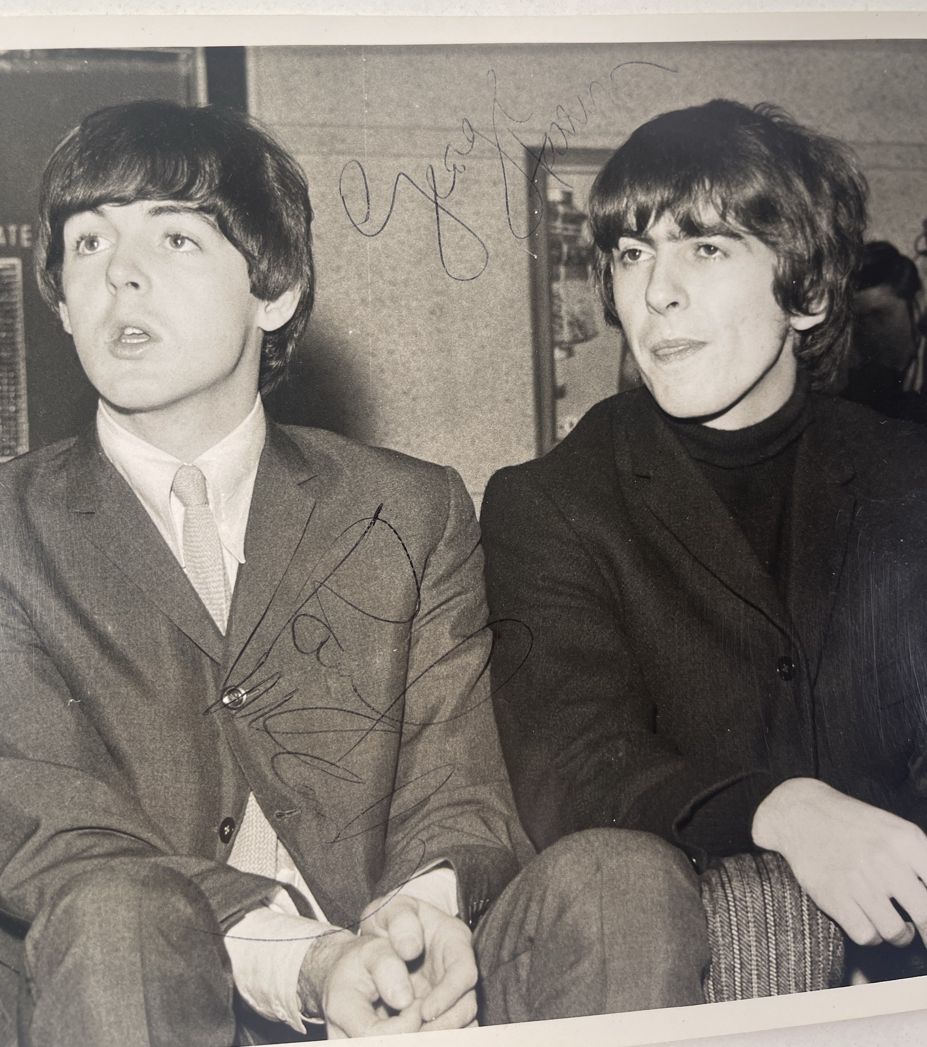 Lot 362 - PAUL MCCARTNEY & GEORGE HARRISON - CAIRD