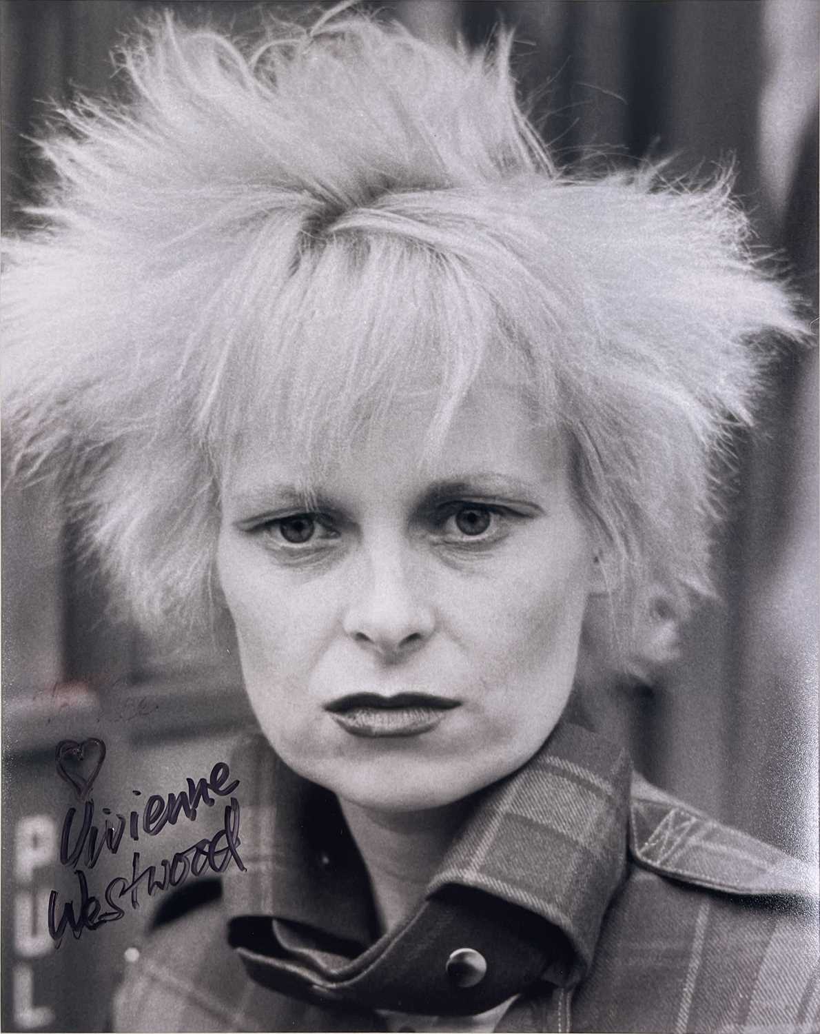 Lot 443 - PUNK ROCK QUEENS - JORDAN / VIVIENNE