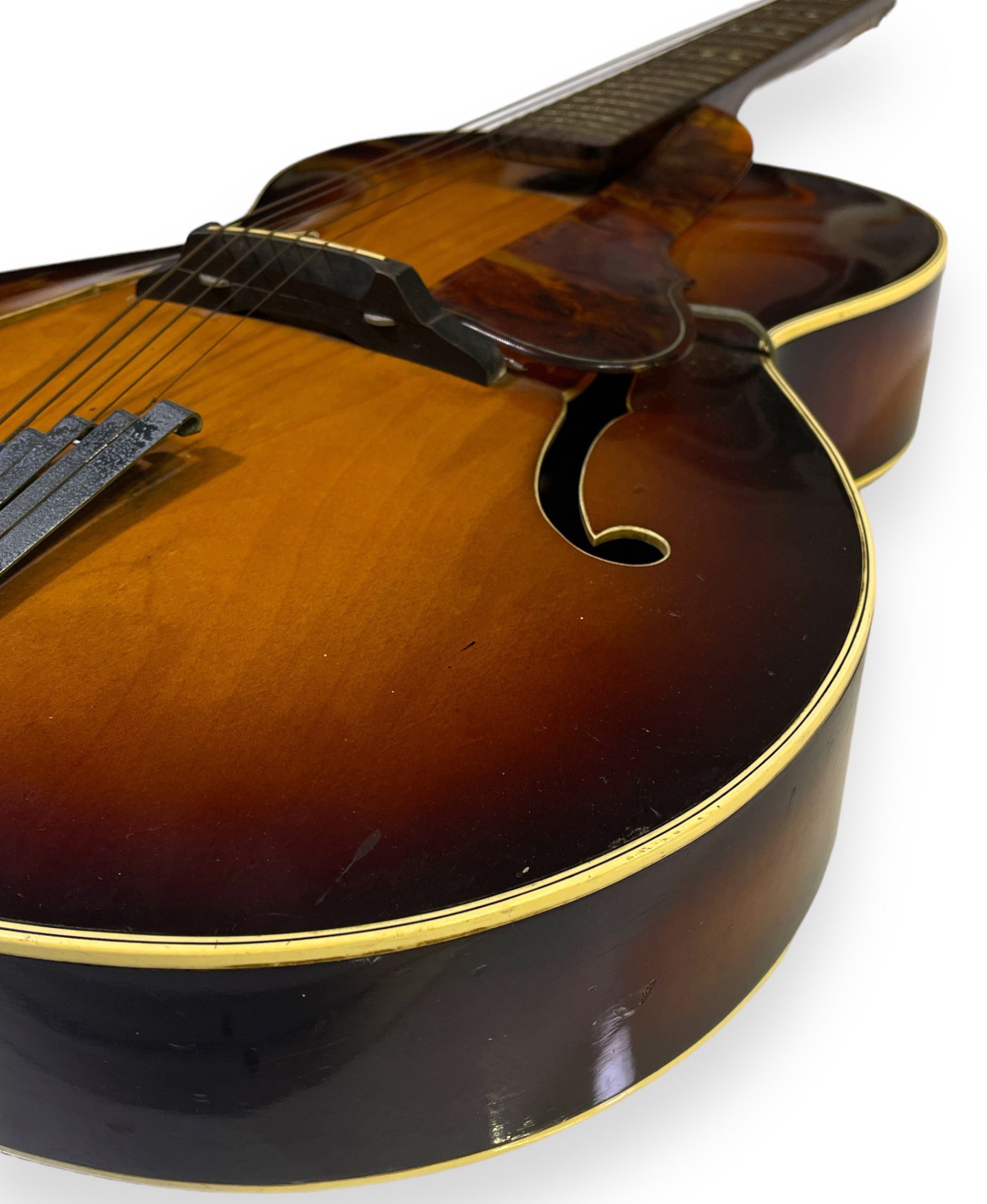 Lot 29 - 1958 HOFNER SENATOR ARCHTOP ACOUSTIC GUITAR