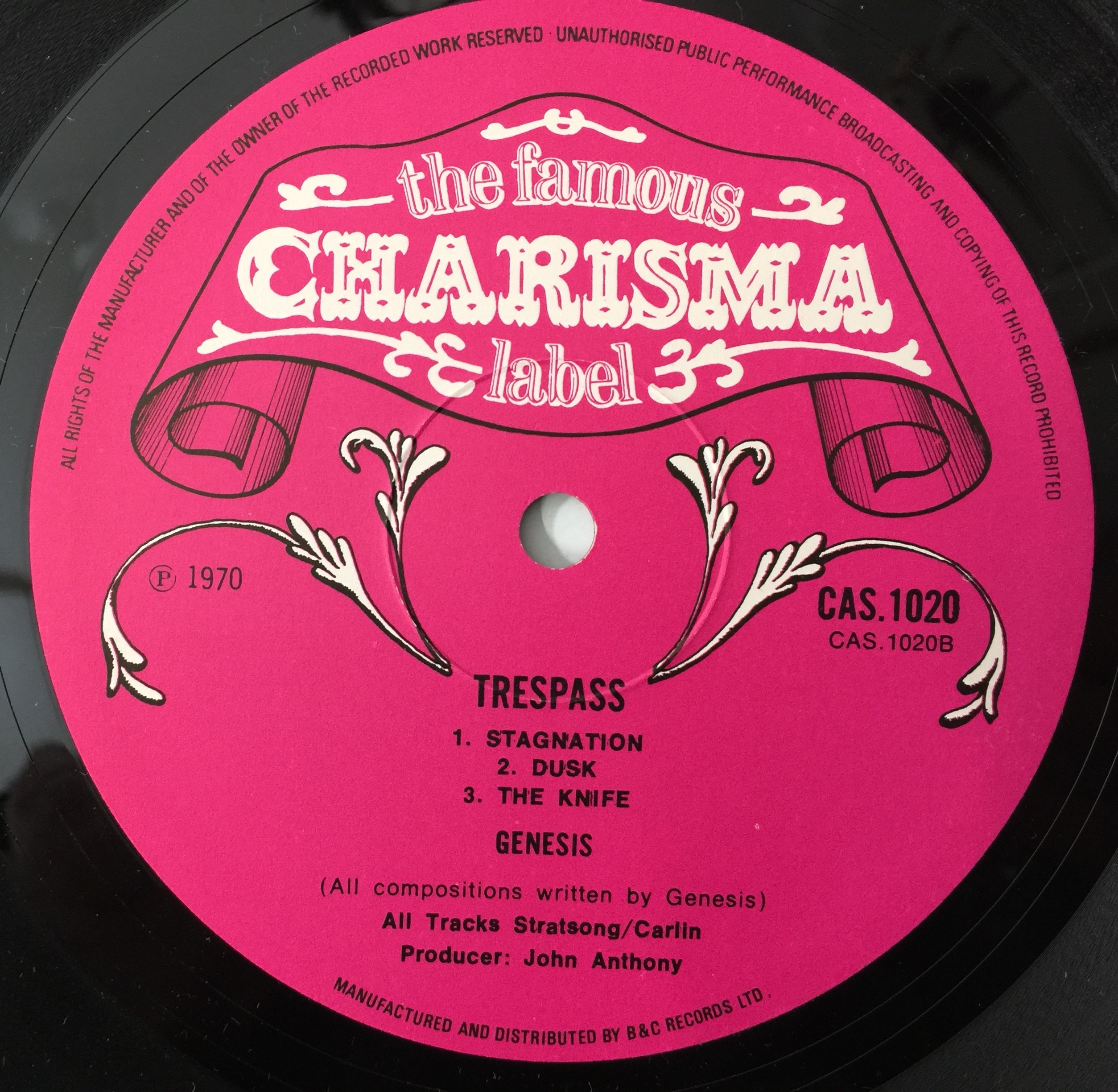 Lot 50 - GENESIS - TRESPASS LP (UK OG - PINK SCROLL