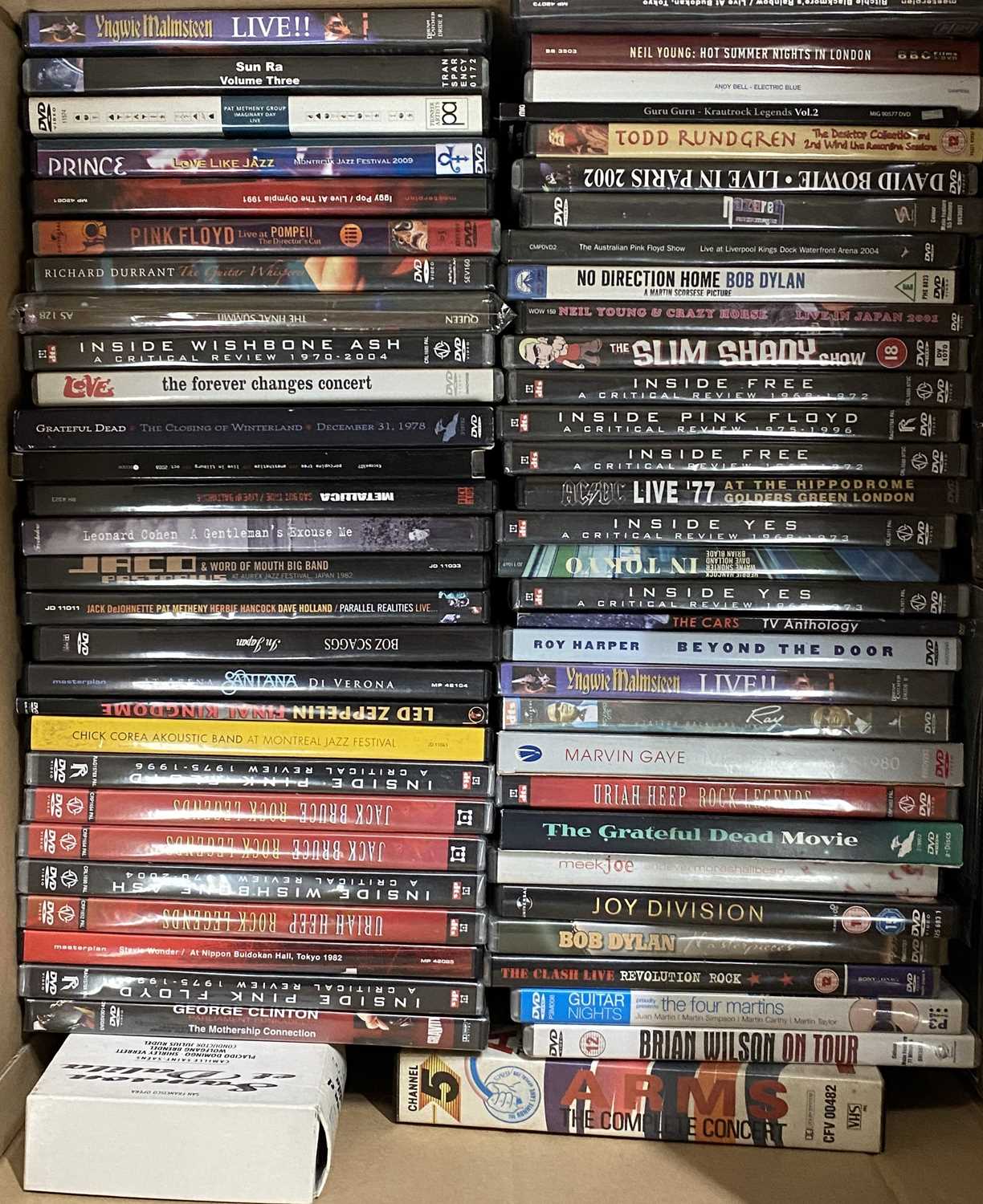 Lot 634 - CDs / DVD / VHS / MIXED MEMORABILIA