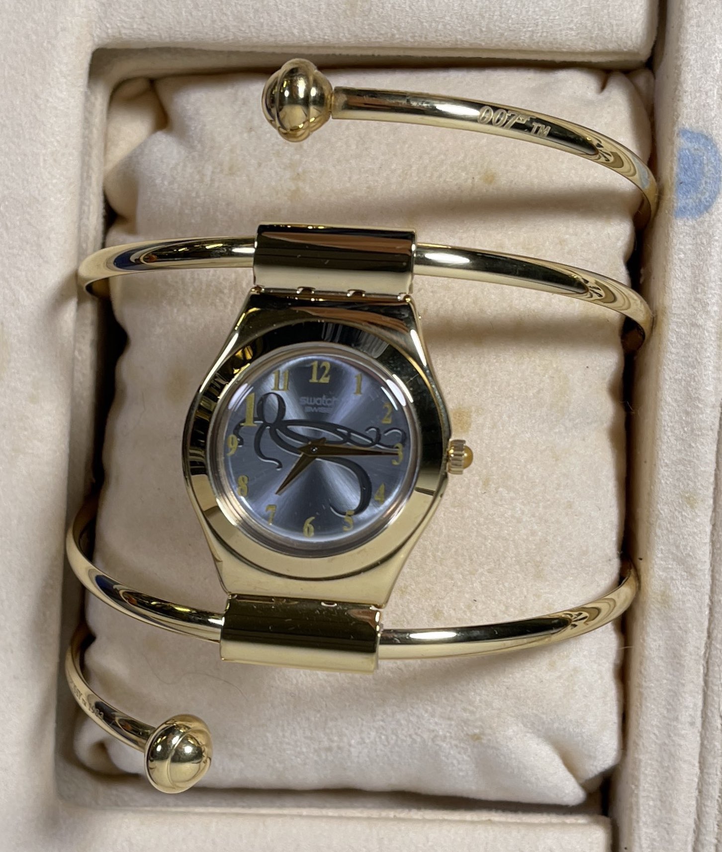 Lot 149 - JAMES BOND - LIMITED EDITION 40TH