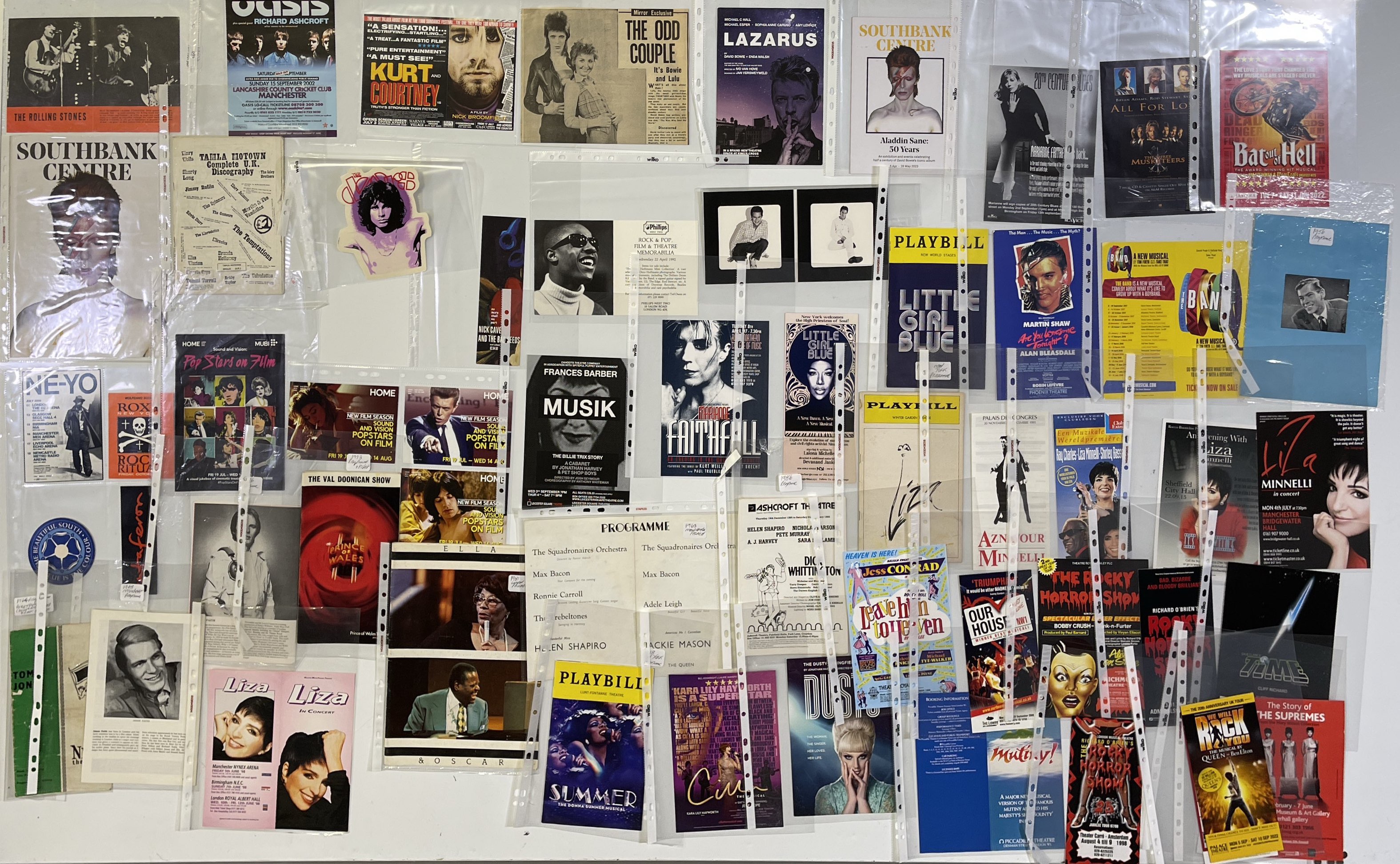 Lot 41 - POP / ROCK HANDBILLS / PROMO ITEMS