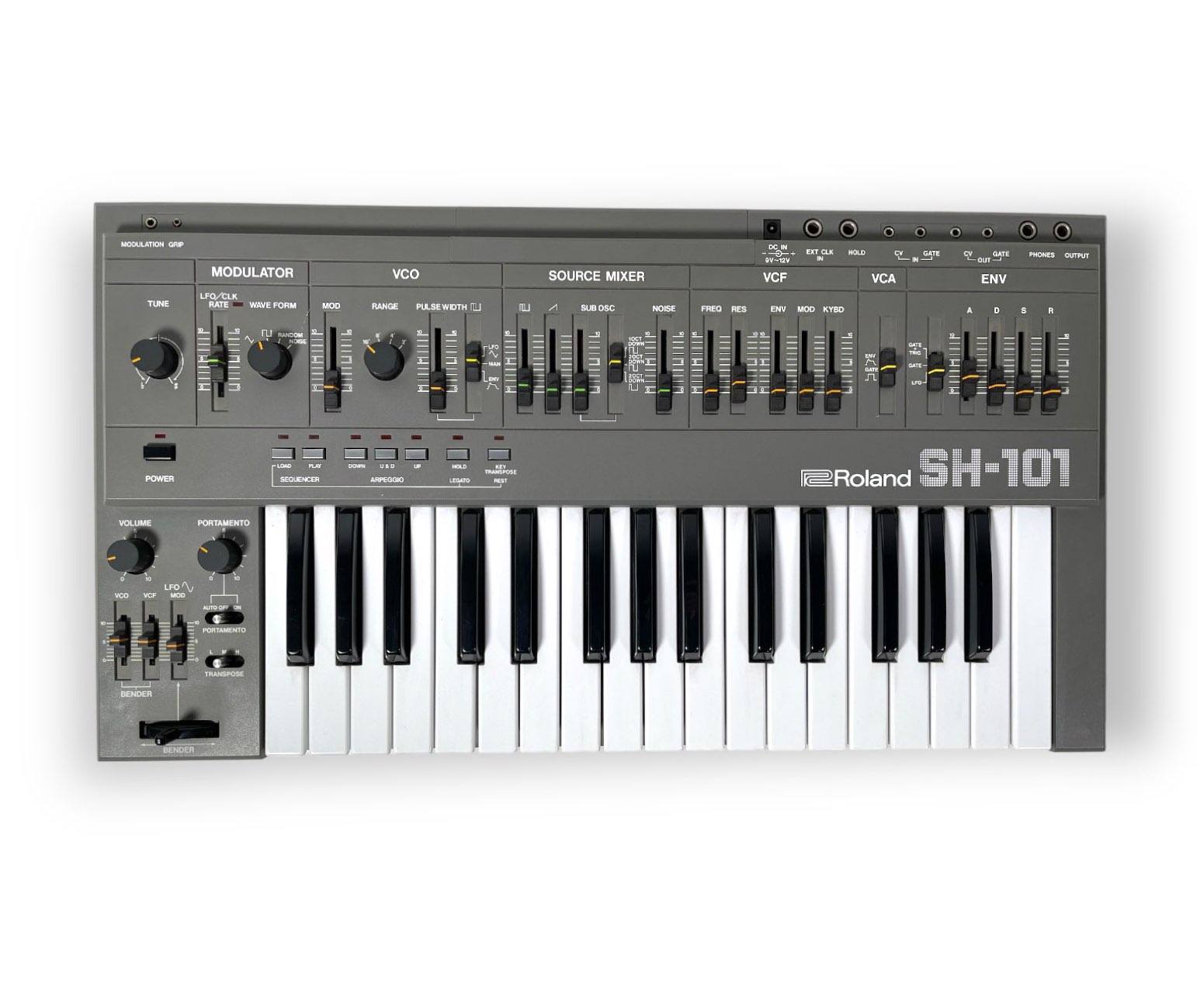Lot 19 - ROLAND - A SH-101 MONOPHONIC SYNTHESIZER WITH