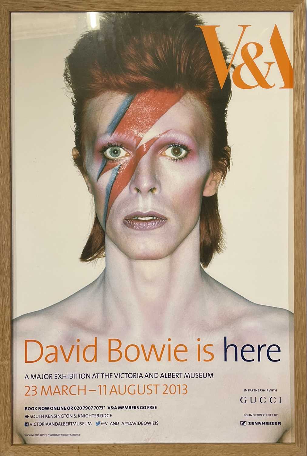 Lot 375 - DAVID BOWIE - ORIGINAL BOWIENET / V&A