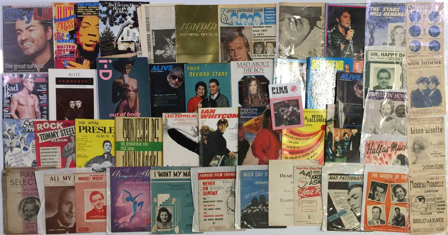 Lot 50 - POP AND ROCK MAGAZINES / PROMO ITEMS.