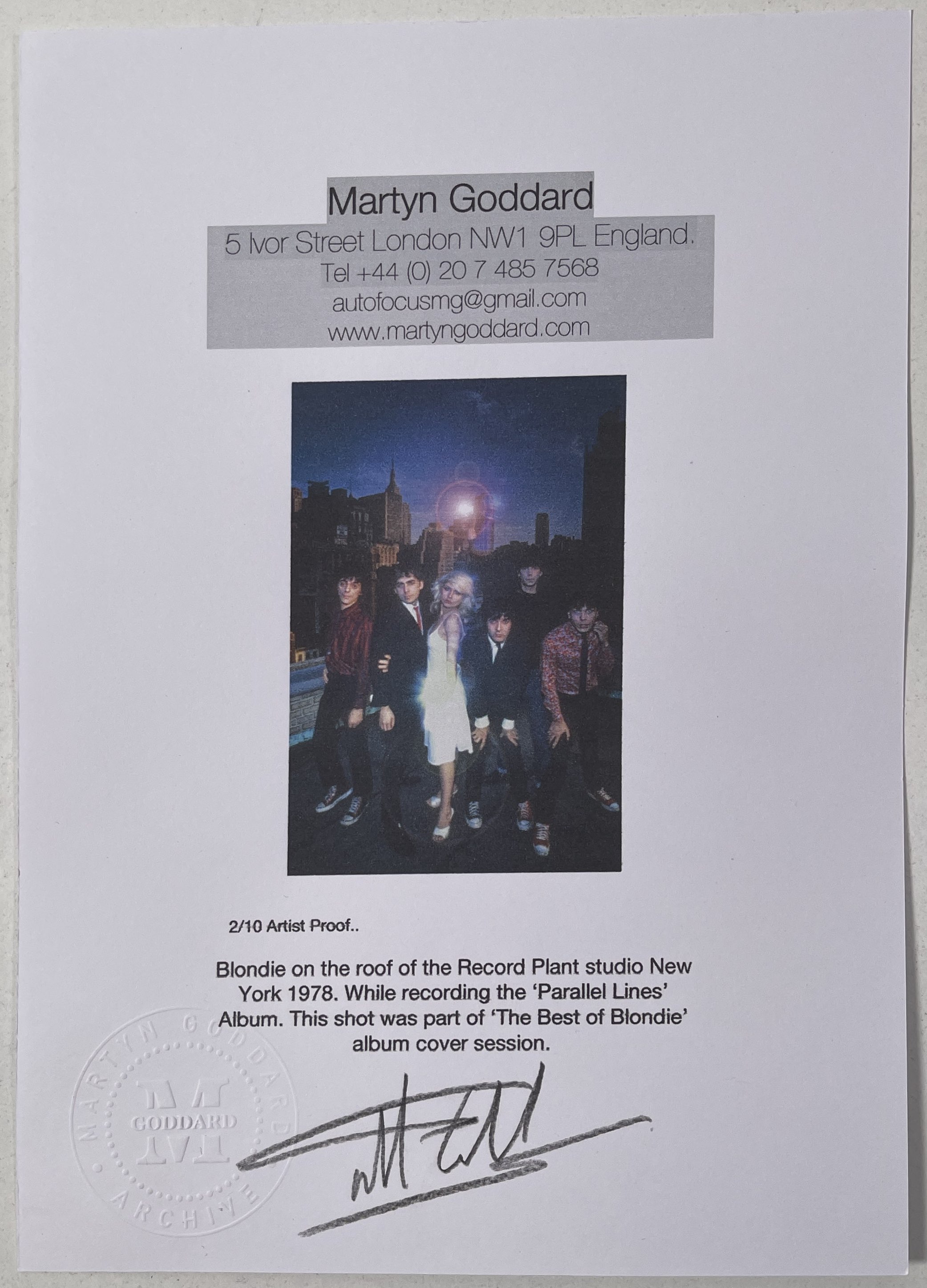 Lot 139 - DEBBIE HARRY / BLONDIE - SIGNED LIMITED