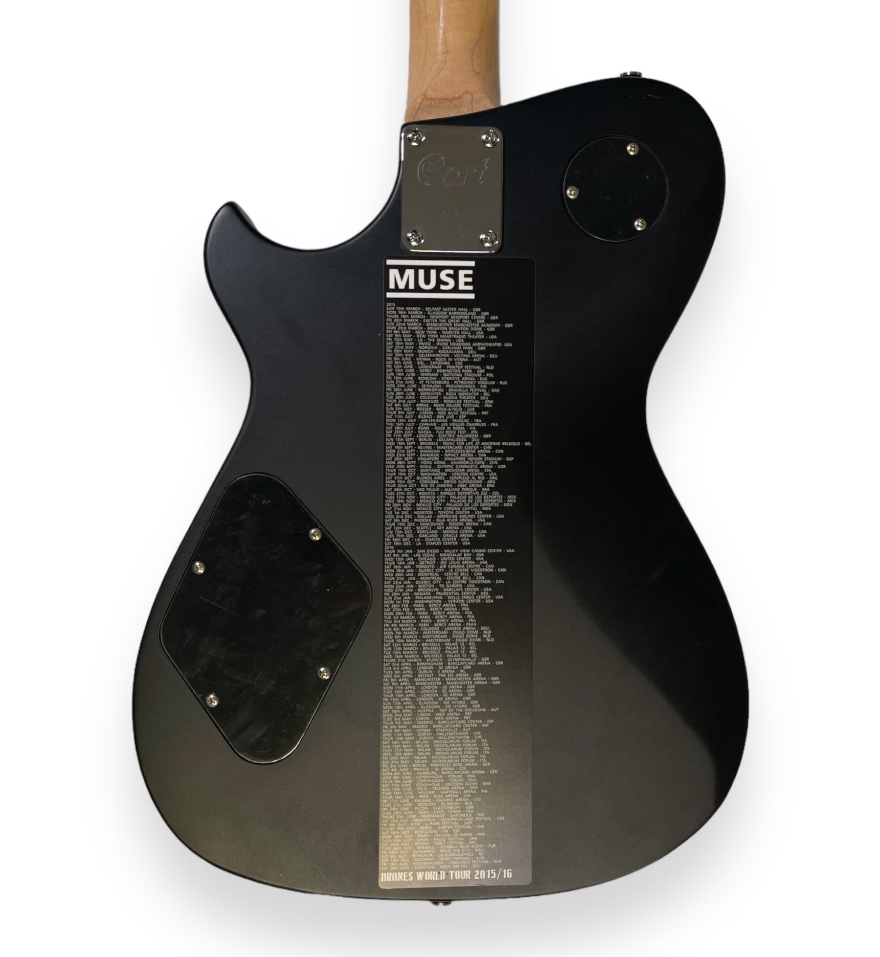 Lot 27 - MUSE - DRONES TOUR 2015/6 FULLY SIGNED