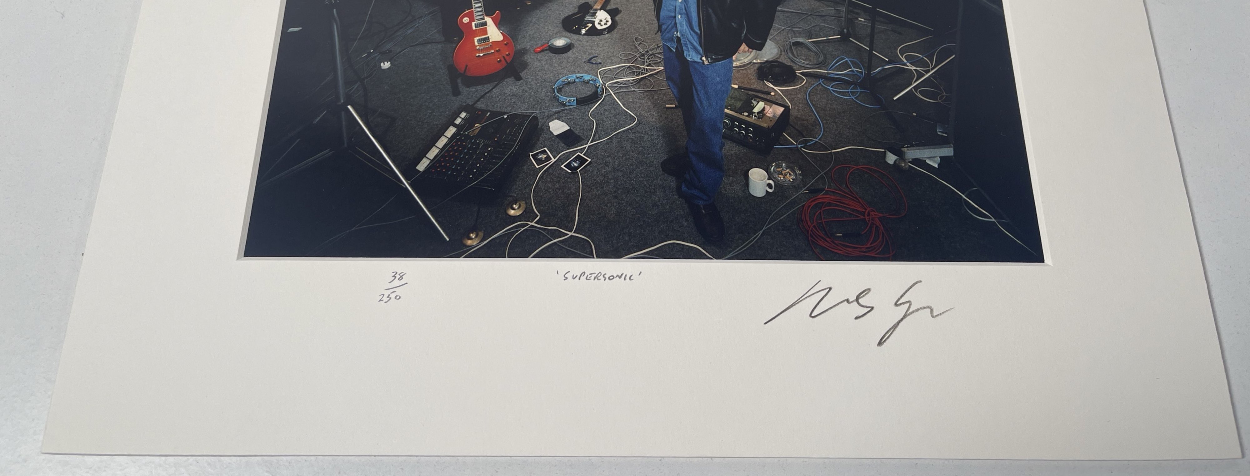 Lot 515 - OASIS - MICHAEL SPENCER JONES TWICE SIGNED