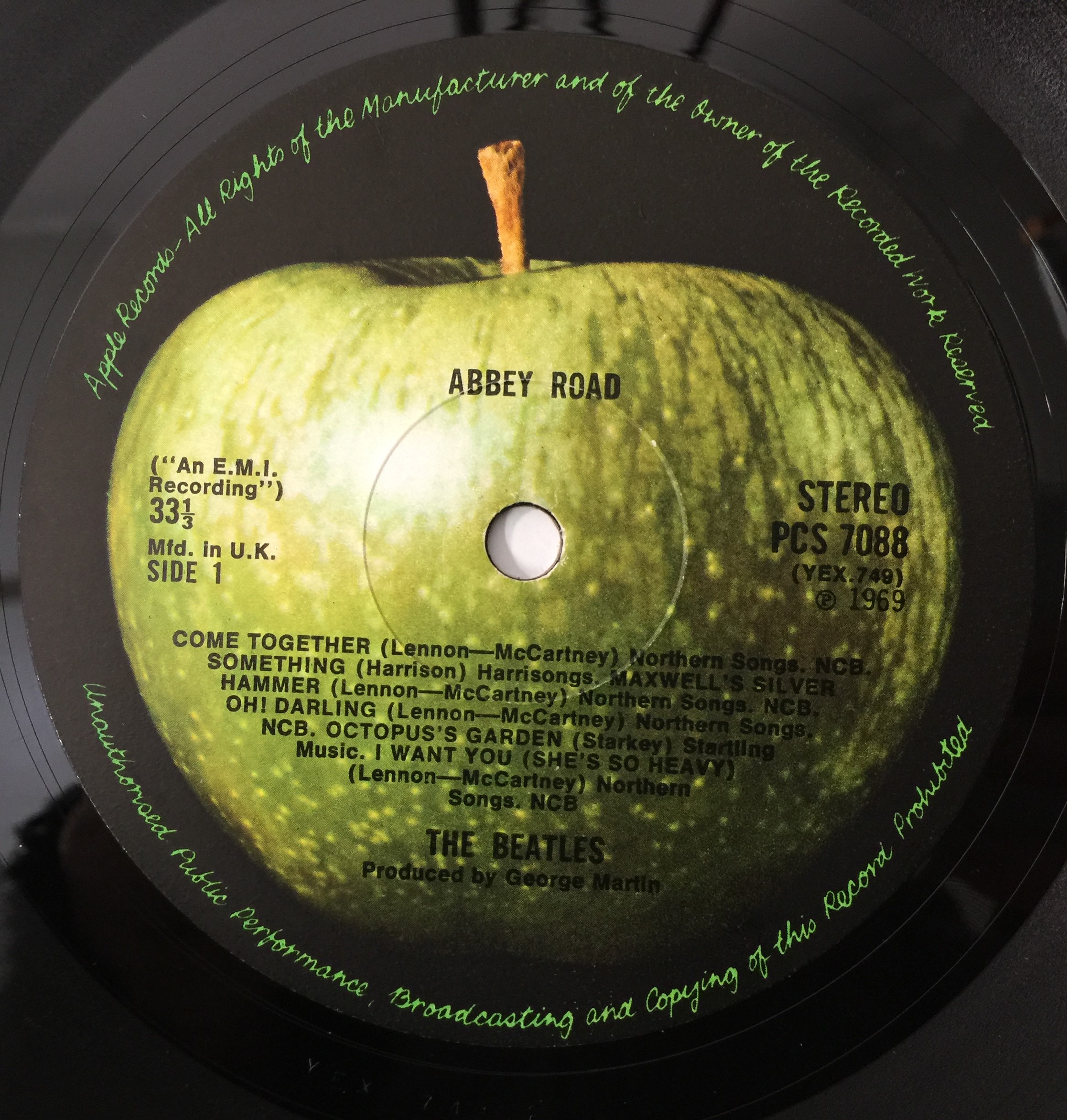 Lot 447 - THE BEATLES - ABBEY ROAD LP (PCS 7088