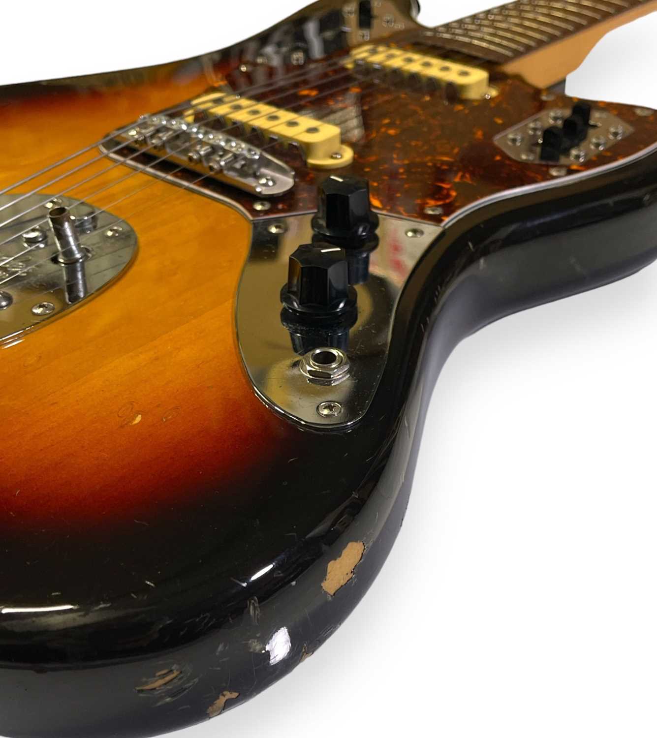 Lot 235 - RIDE - MARK GARDNER'S 1987 FENDER JAGUAR