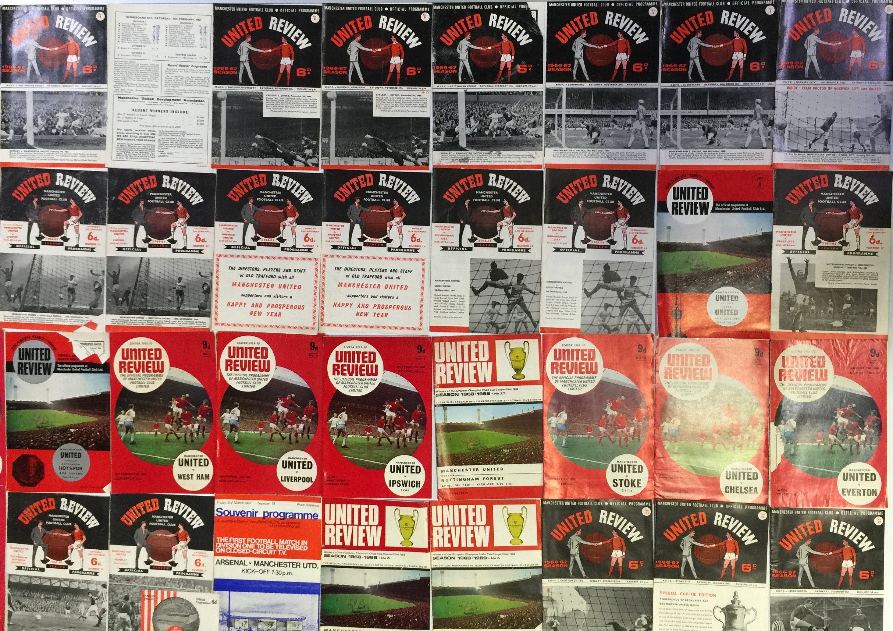 Lot 352 - MANCHESTER UNITED - HOME PROGRAMME C 1960S.