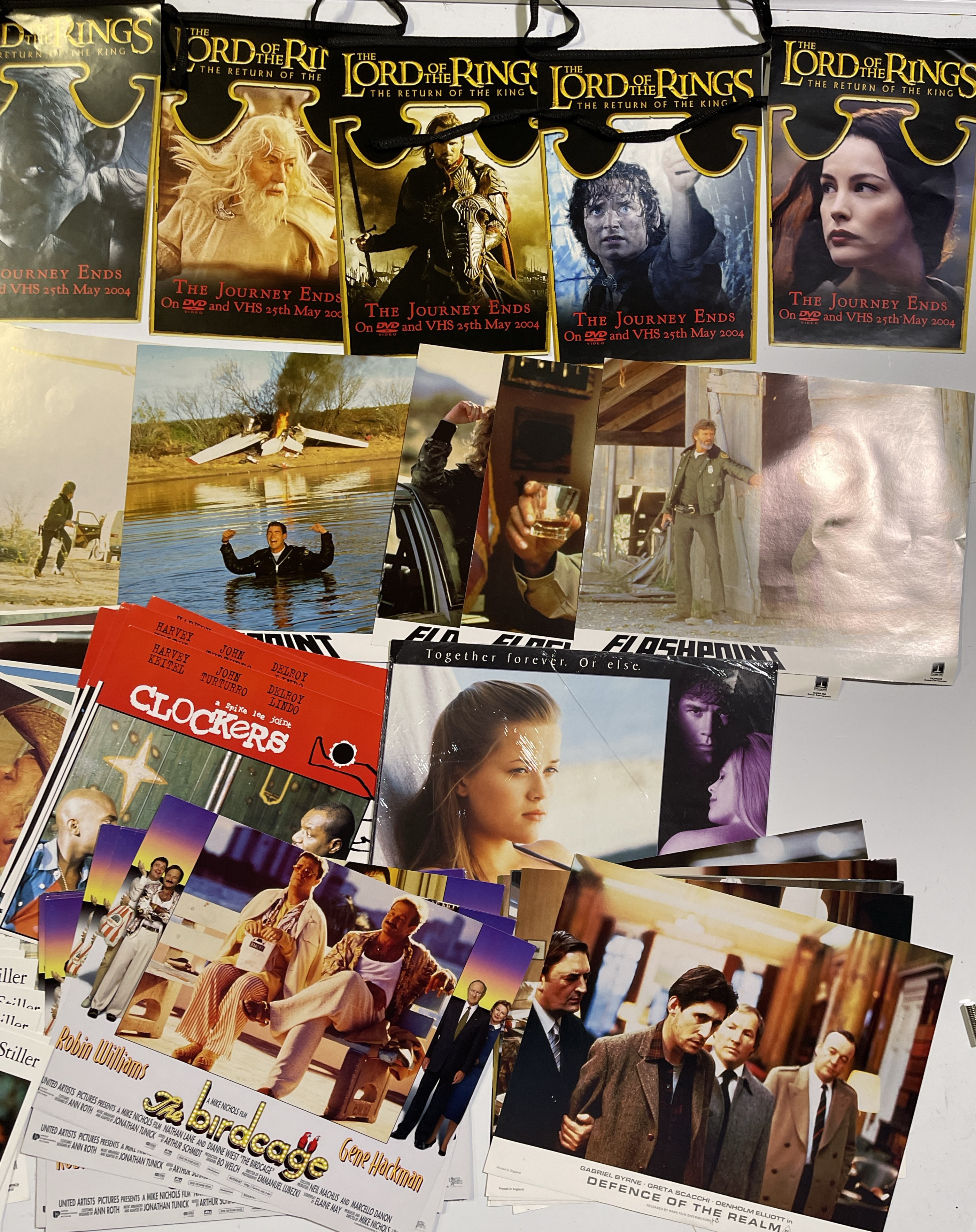 Lot 219 - FILM COLLECTABLES INC LOBBY CARDS - JAMES