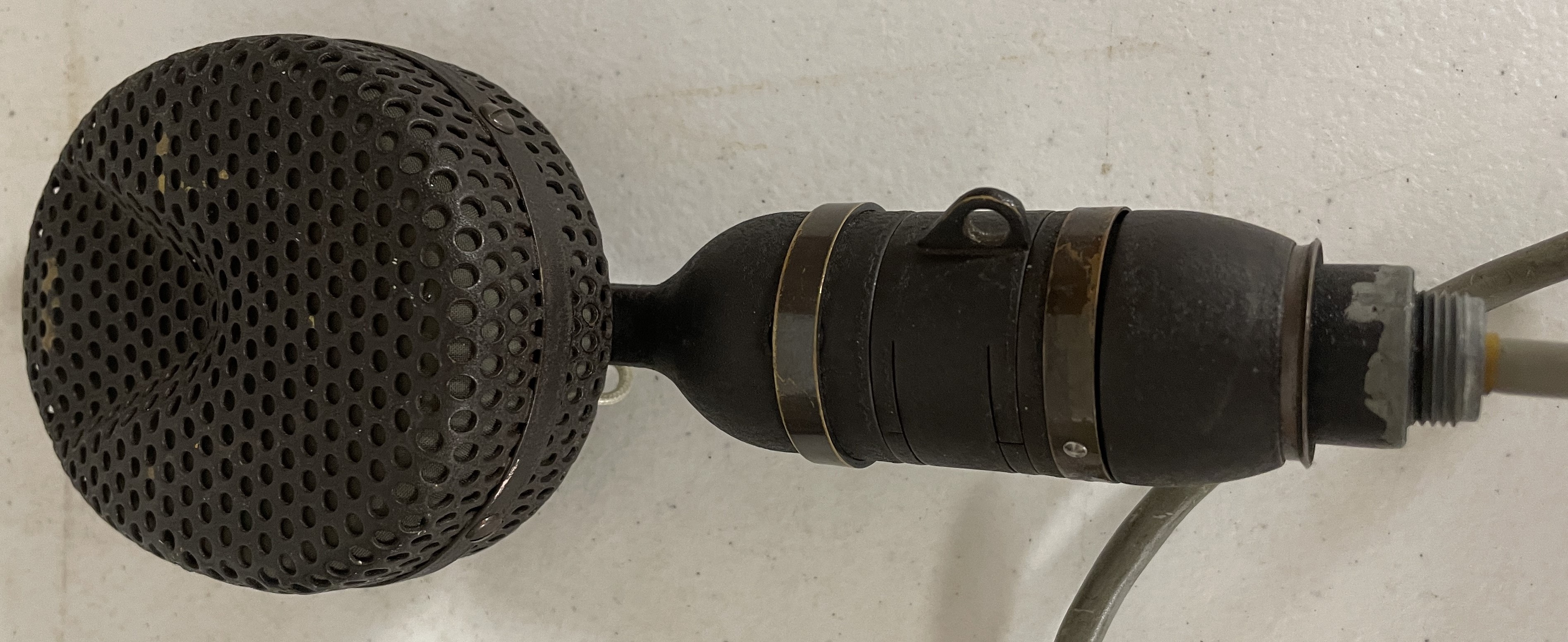 Lot 16 - BBC COLLECTION - VINTAGE BBC RADIO MICROPHONE