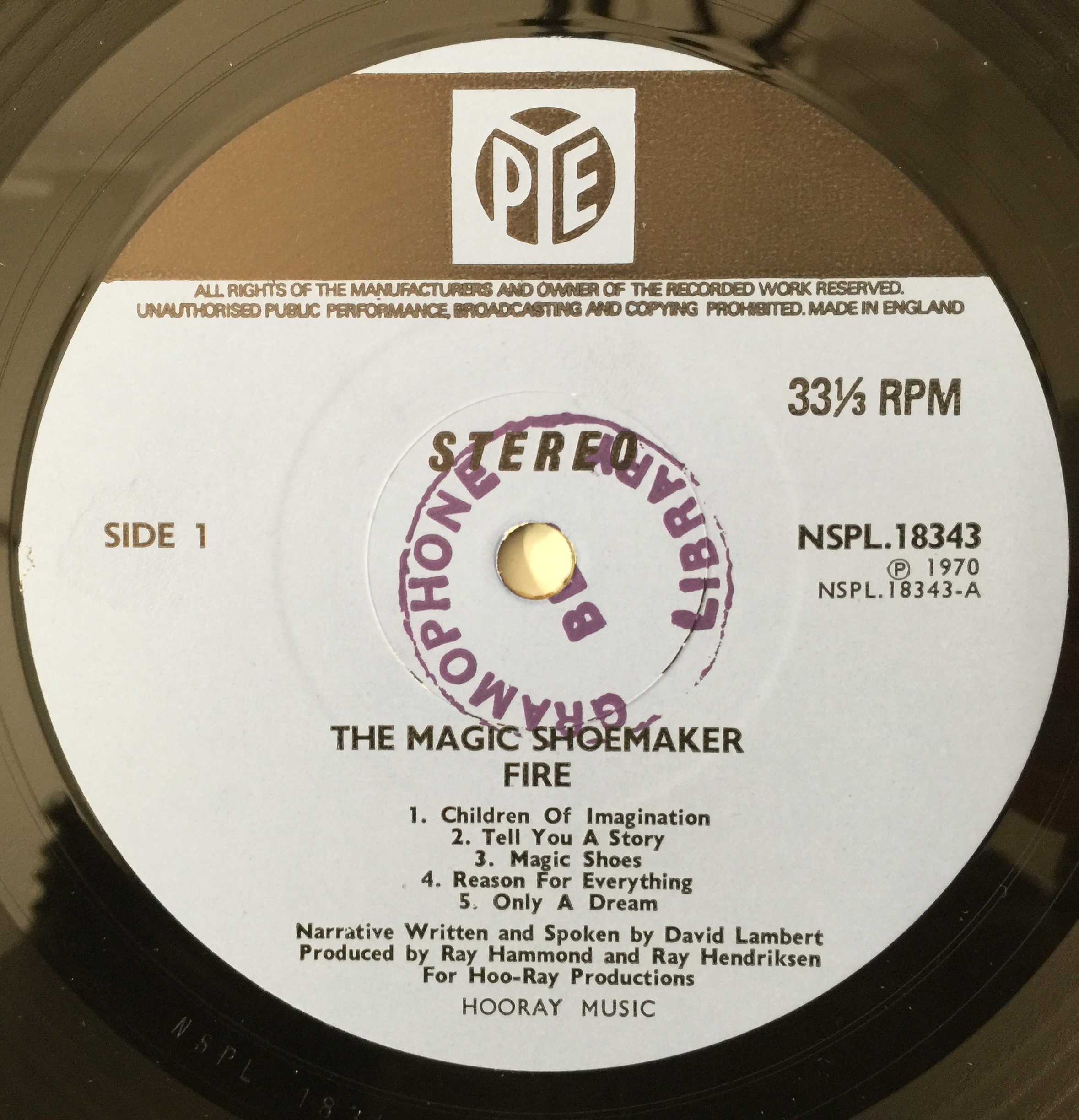 Lot 148 - FIRE - THE MAGIC SHOEMAKER LP (UK STEREO