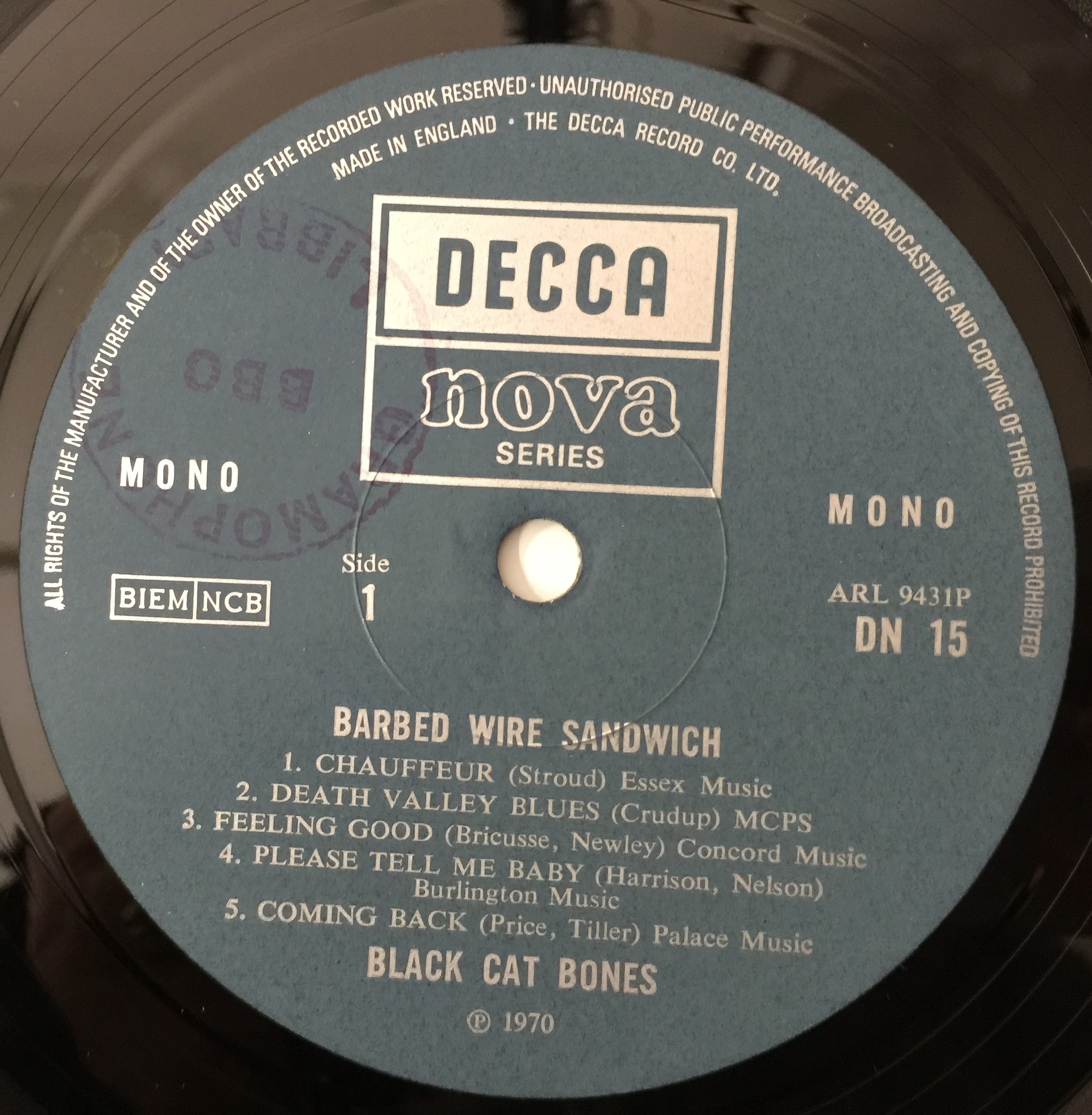 Lot 217 - BLACK CAT BONES / BULLDOG BREED - LP