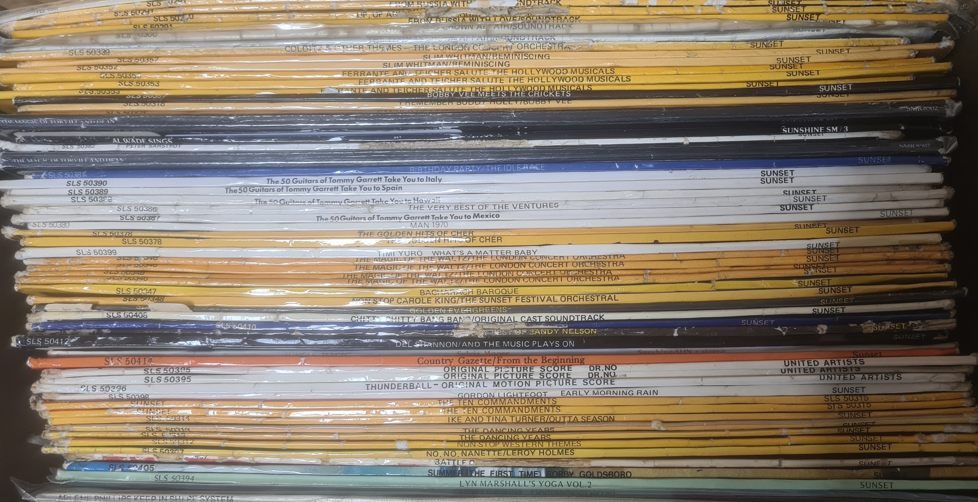 Lot 186 - LP COLLECTION - LABELS