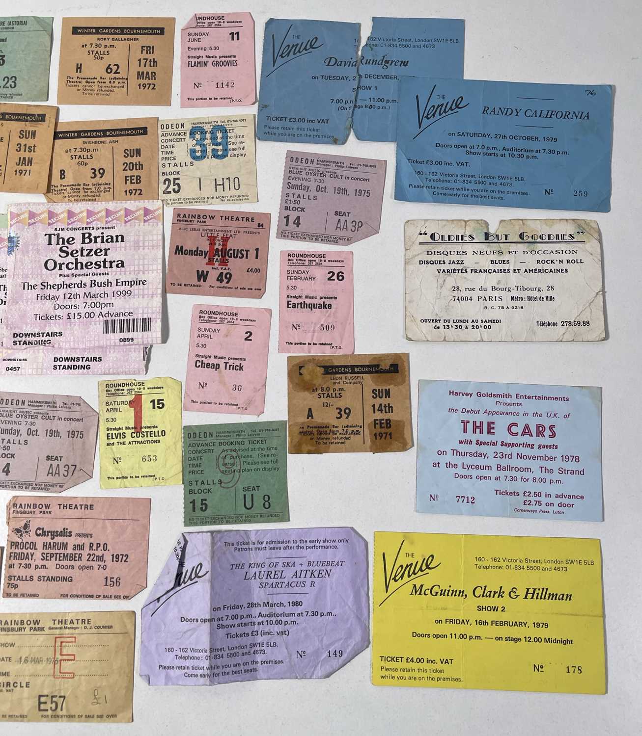 Lot 107 - ROCK AND POP TICKET AND PROGRAMME COLLECTION