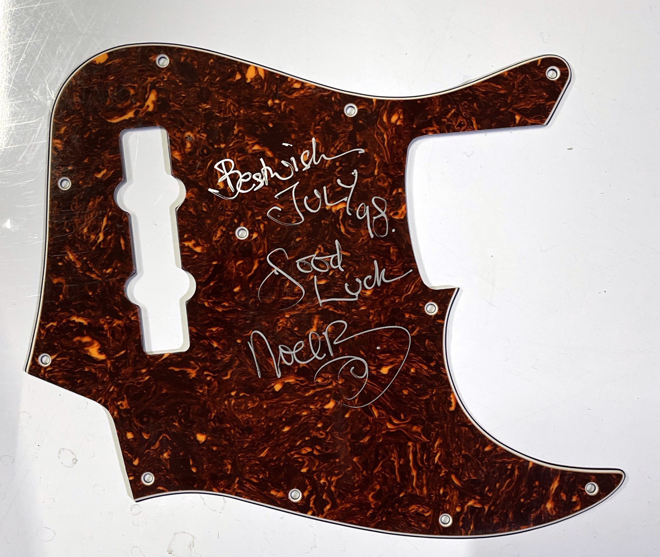 Lot 222 - JIMI HENDRIX INTEREST- NOEL REDDING SIGNED