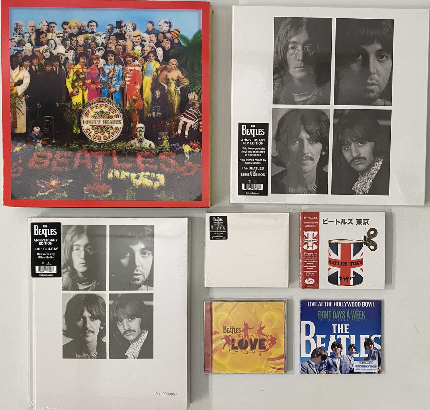 Lot 735 - THE BEATLES - CD/ BOX SETS/ LP - COLLECTION