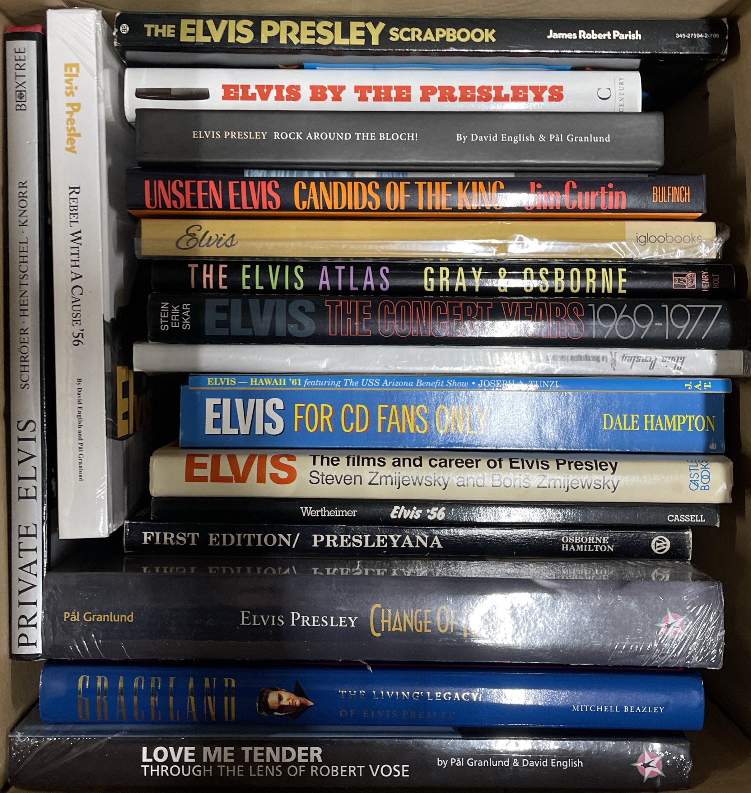 Lot 279 - ELVIS PRESLEY - COLLECTABLE BOOKS.