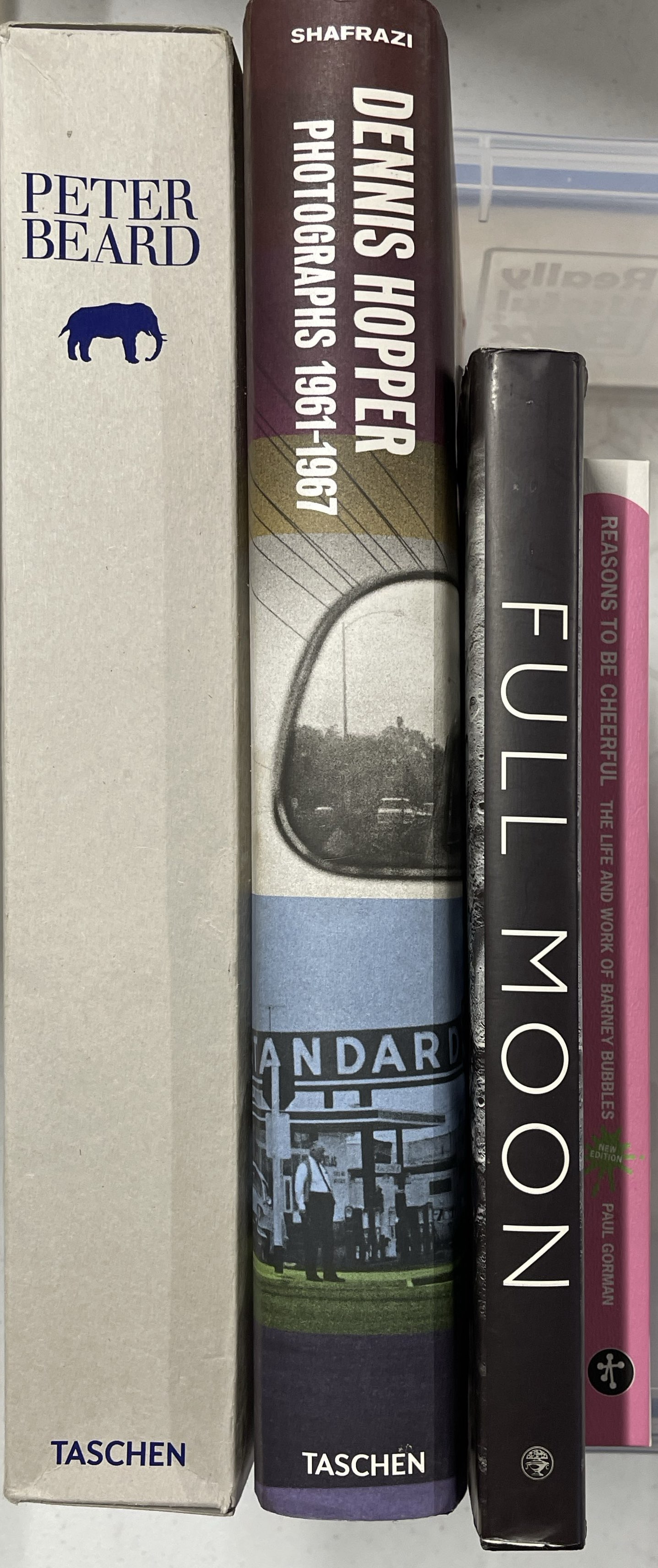Lot 37 - COLLECTABLE ART/DESIGN BOOKS.