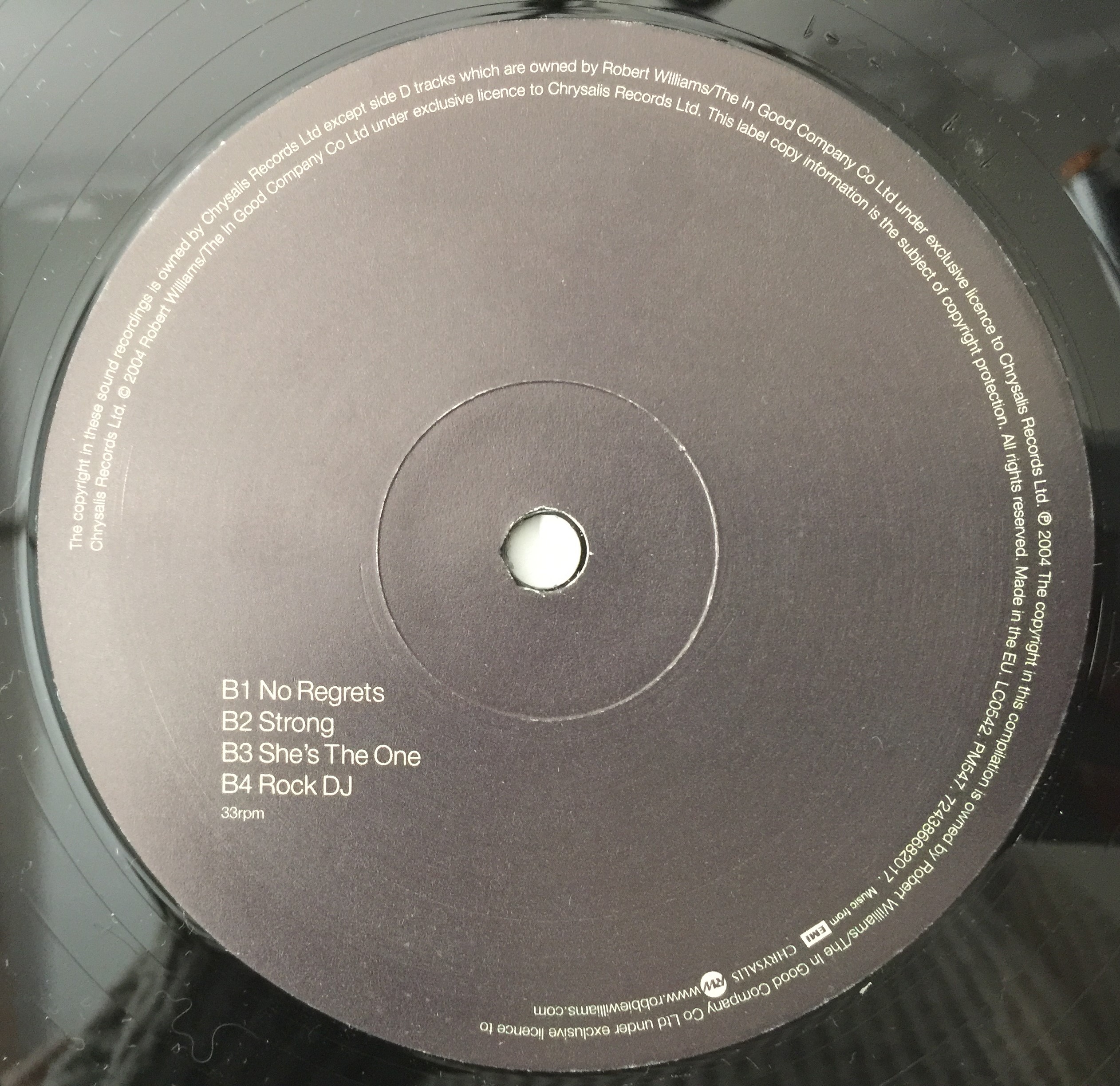 Lot 23 - ROBBIE WILLIAMS - GREATEST HITS LP (LIMITED