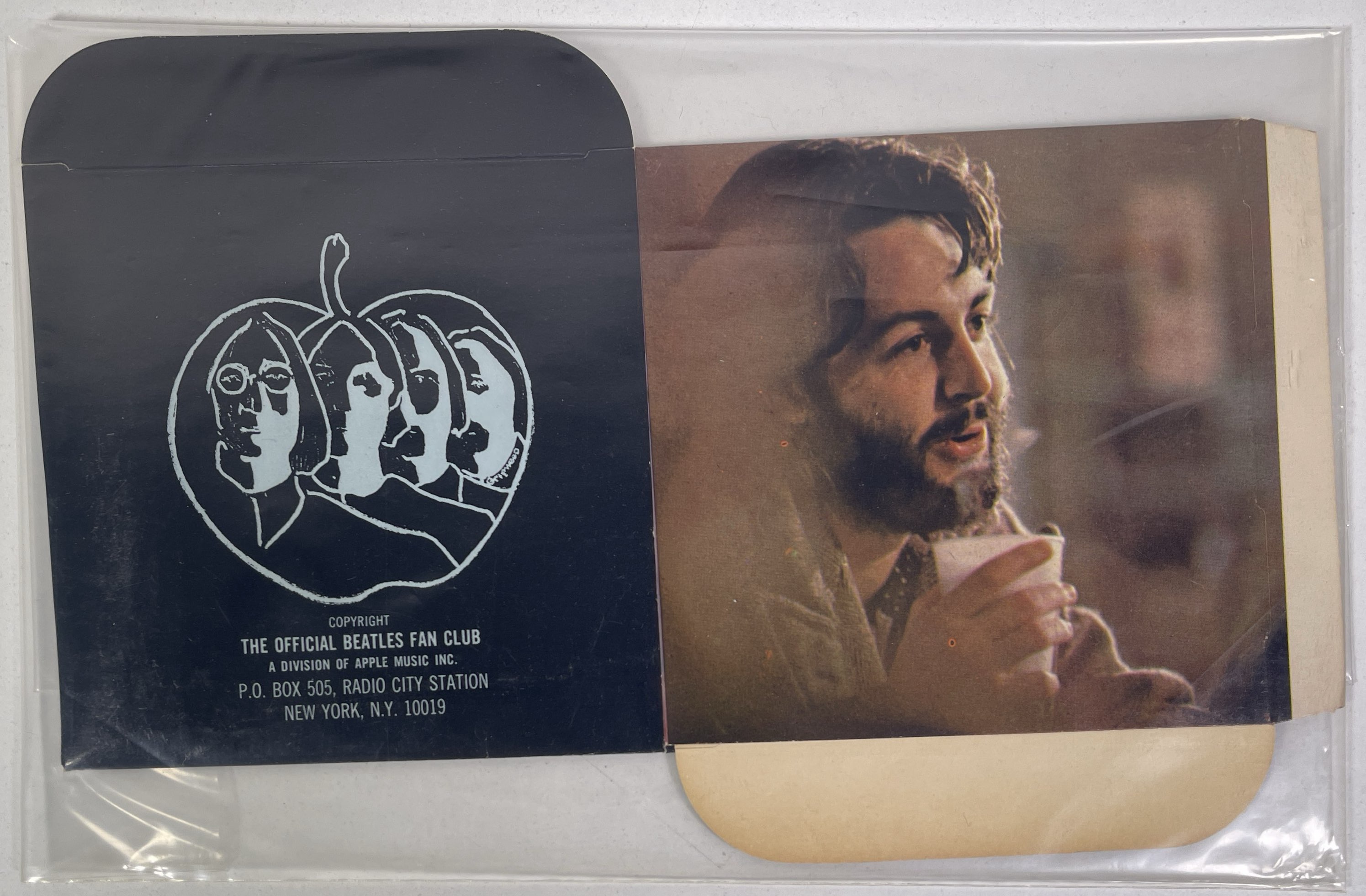 Lot 164 - THE BEATLE USA FAN CLUB ITEMS.