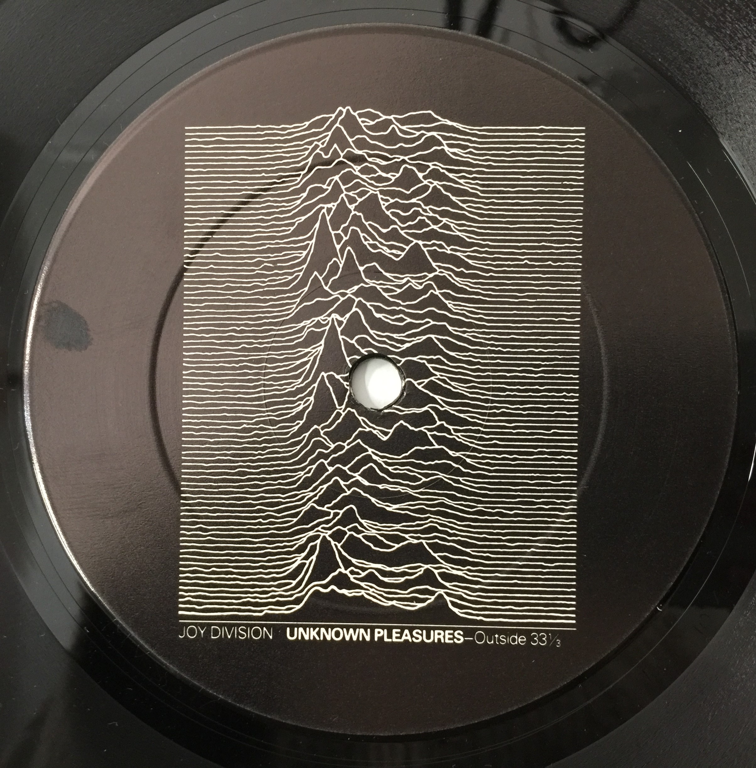 Lot 3 - JOY DIVISION - UNKNOWN PLEASURES LP (UK