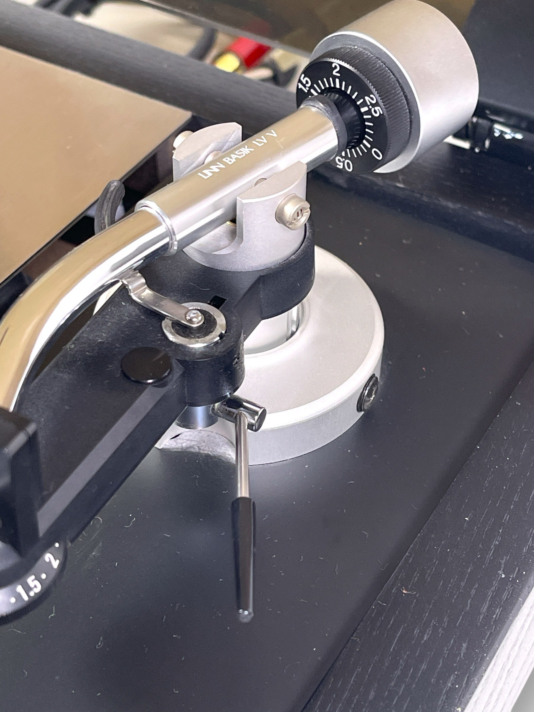 Lot 3 - LINN SONDEK LP12 TRANSCRIPTION TURNTABLE