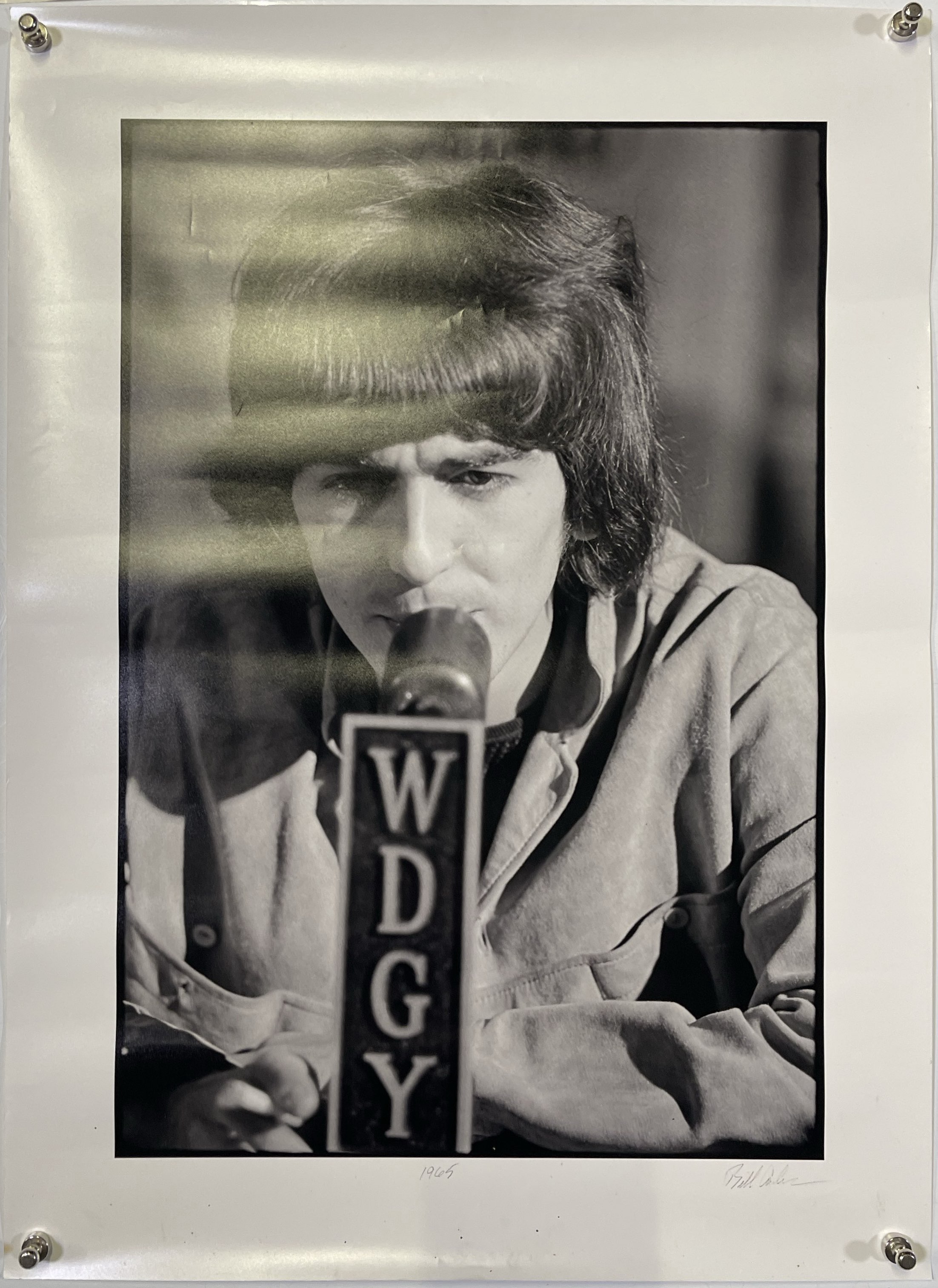 Lot 203 - THE BEATLES - COLLECTION OF POSTERS / PRINTS