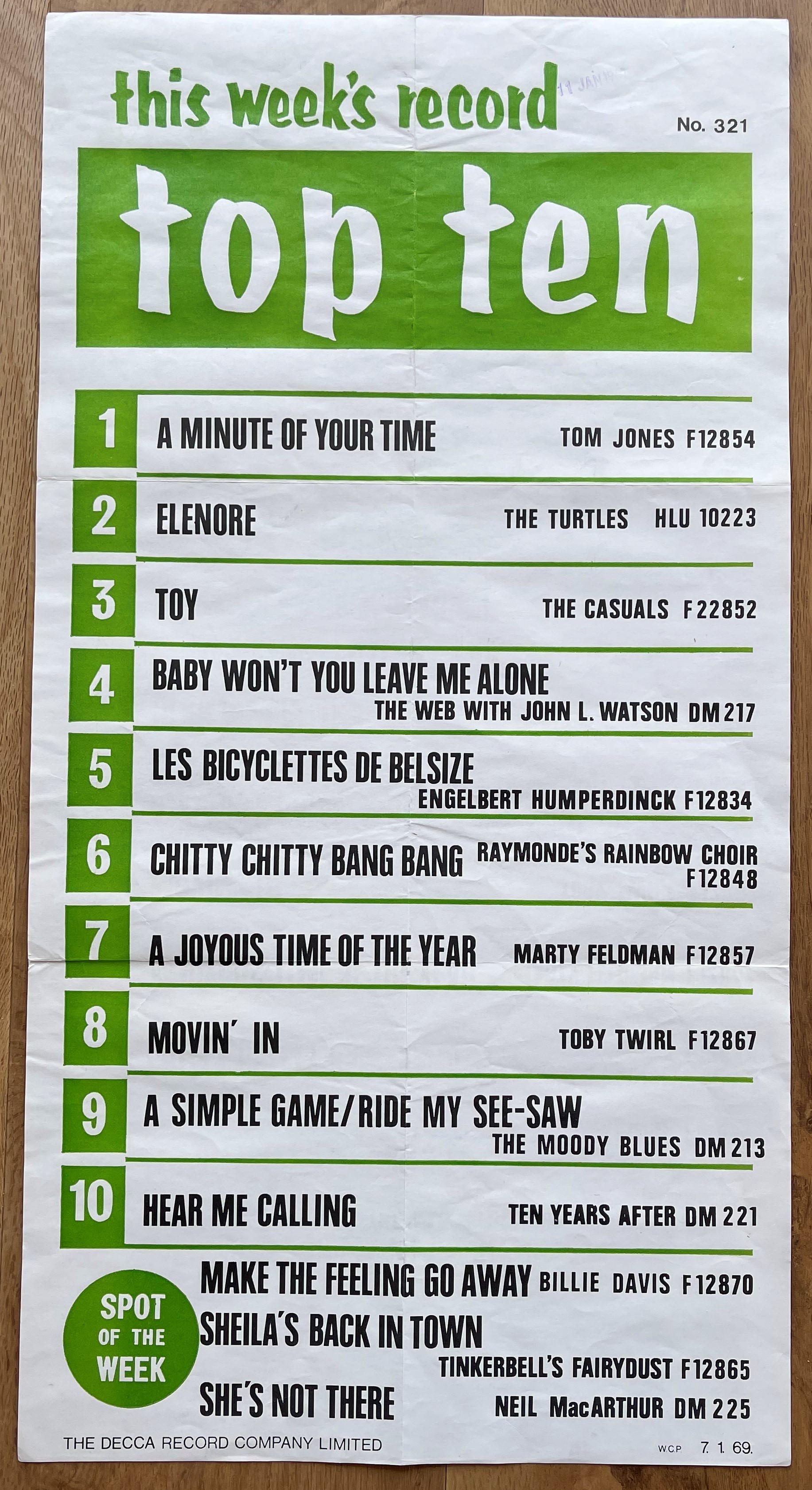 Lot 14 - RECORD STORE TOP TEN & TOP 40/50 1960'S