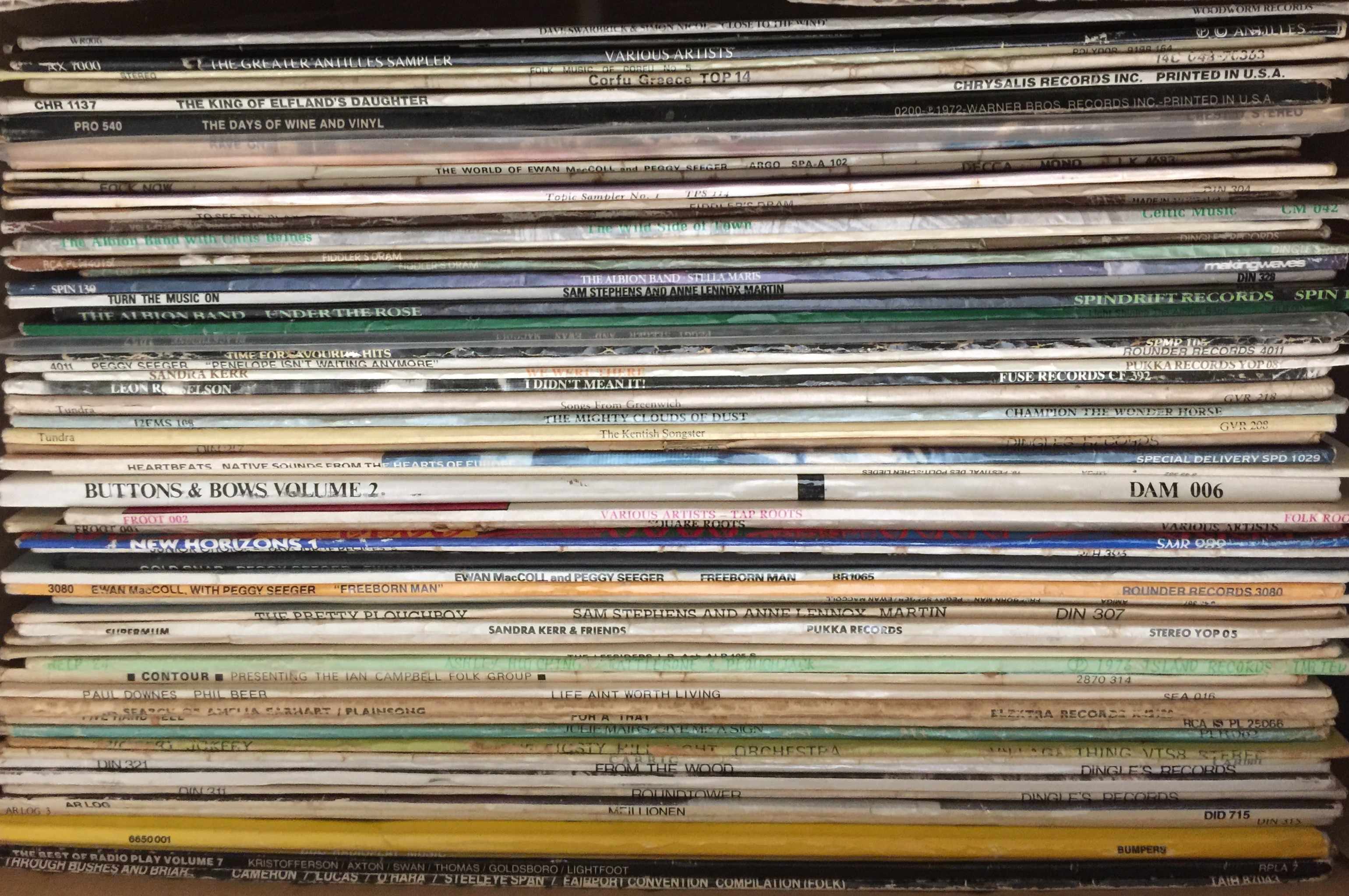 Lot 944 - FOLK - LP COLLECTION