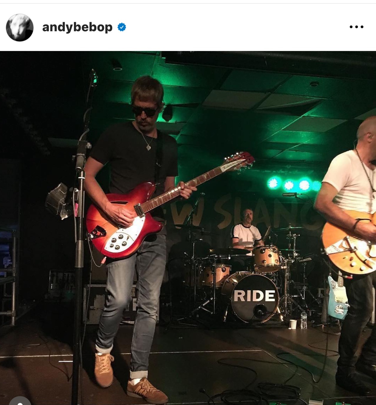 Lot 514 - INDIE MEMORABILIA - ANDY BELL OWNED AND