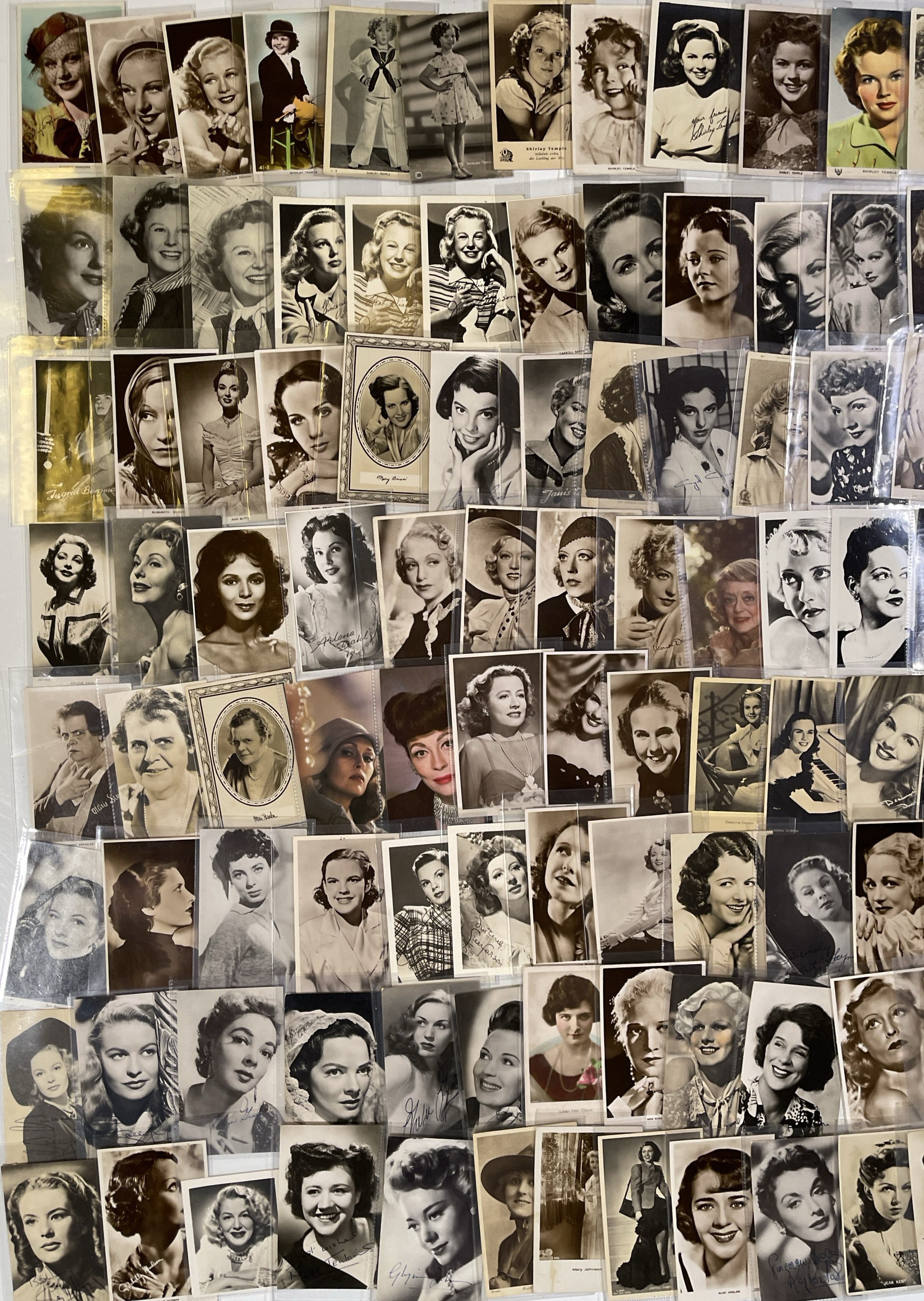 Lot 82 - 500+ VINTAGE FILM STAR POSTCARDS.