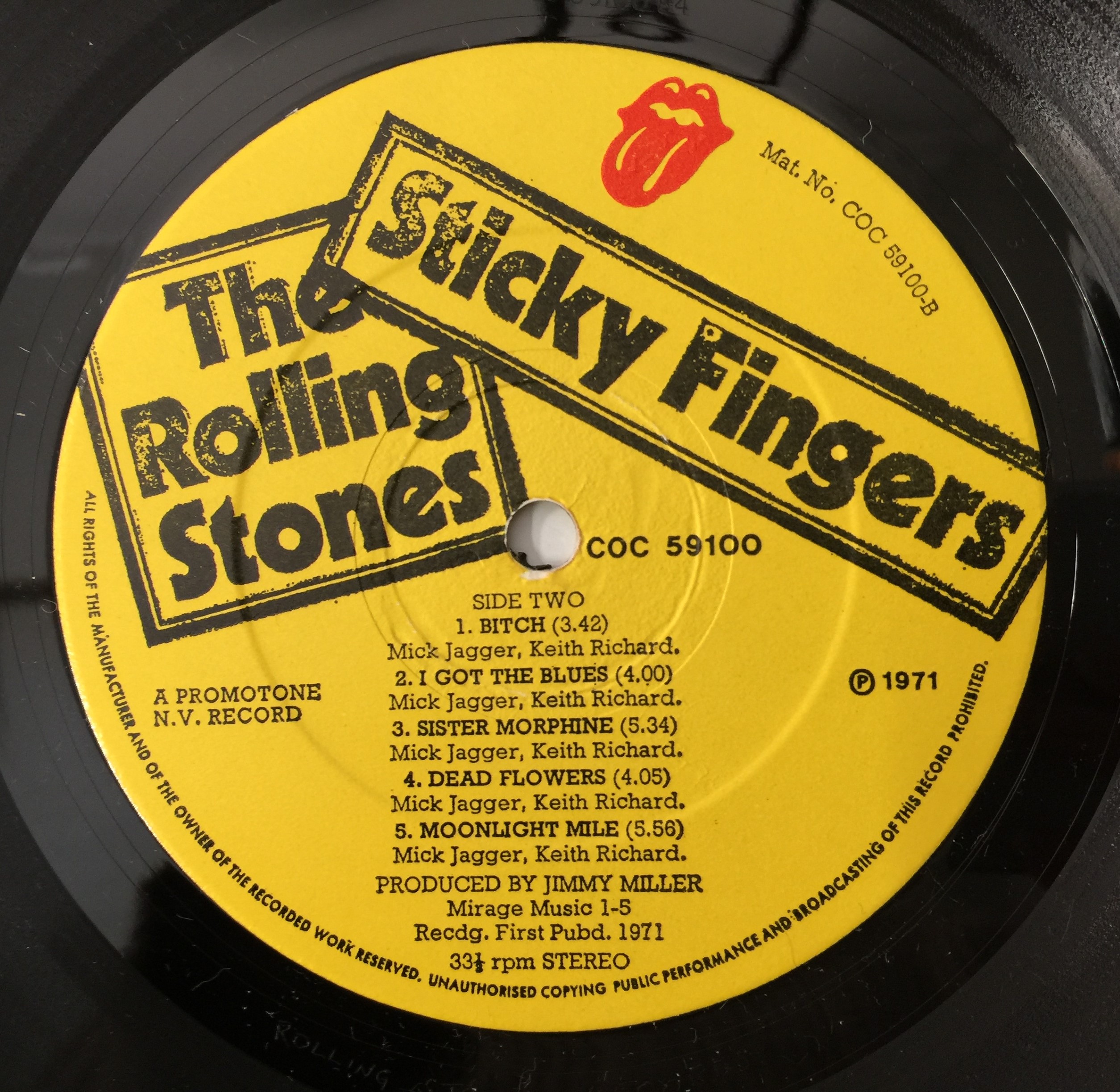 Lot 20 - THE ROLLING STONES - STICKY FINGERS LP